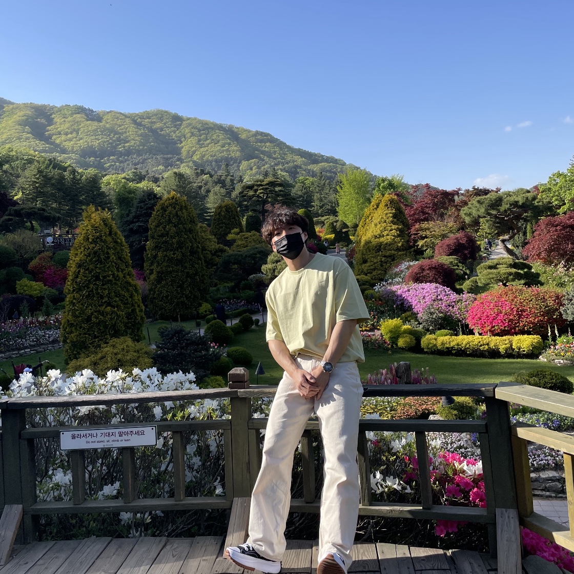 윤또이 (@ohhhhhh) 님의 게시물 | KREAM