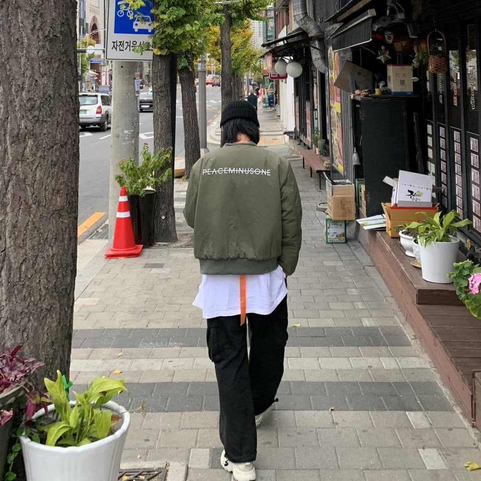 현 (@1991._.s_h) 님의 게시물 | KREAM