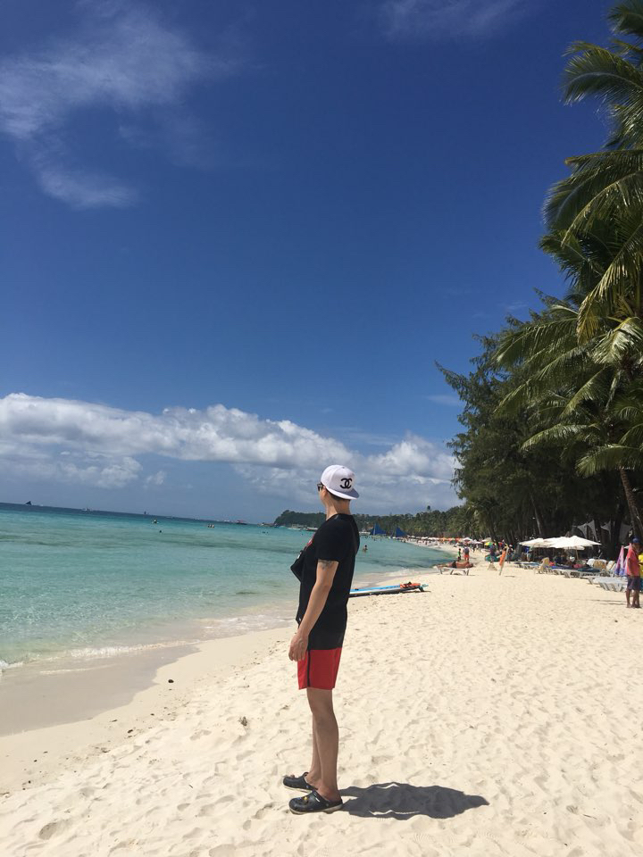 문지온 (@moongion) 님의 게시물 | KREAM