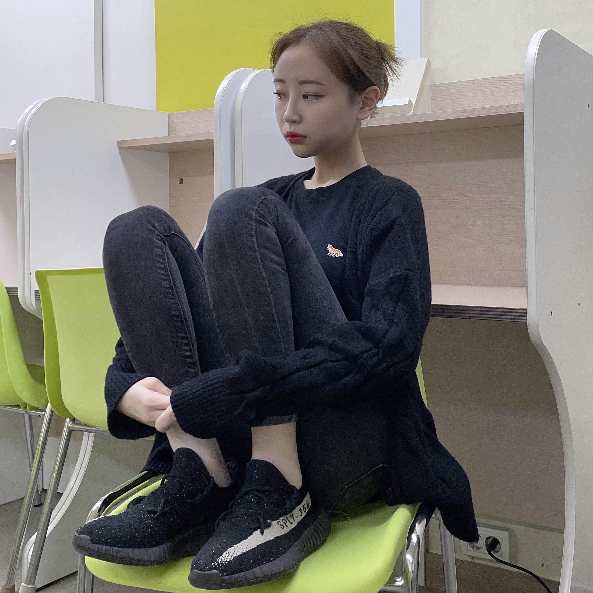 (@s2_heevely_s2) 님의 게시물 | KREAM