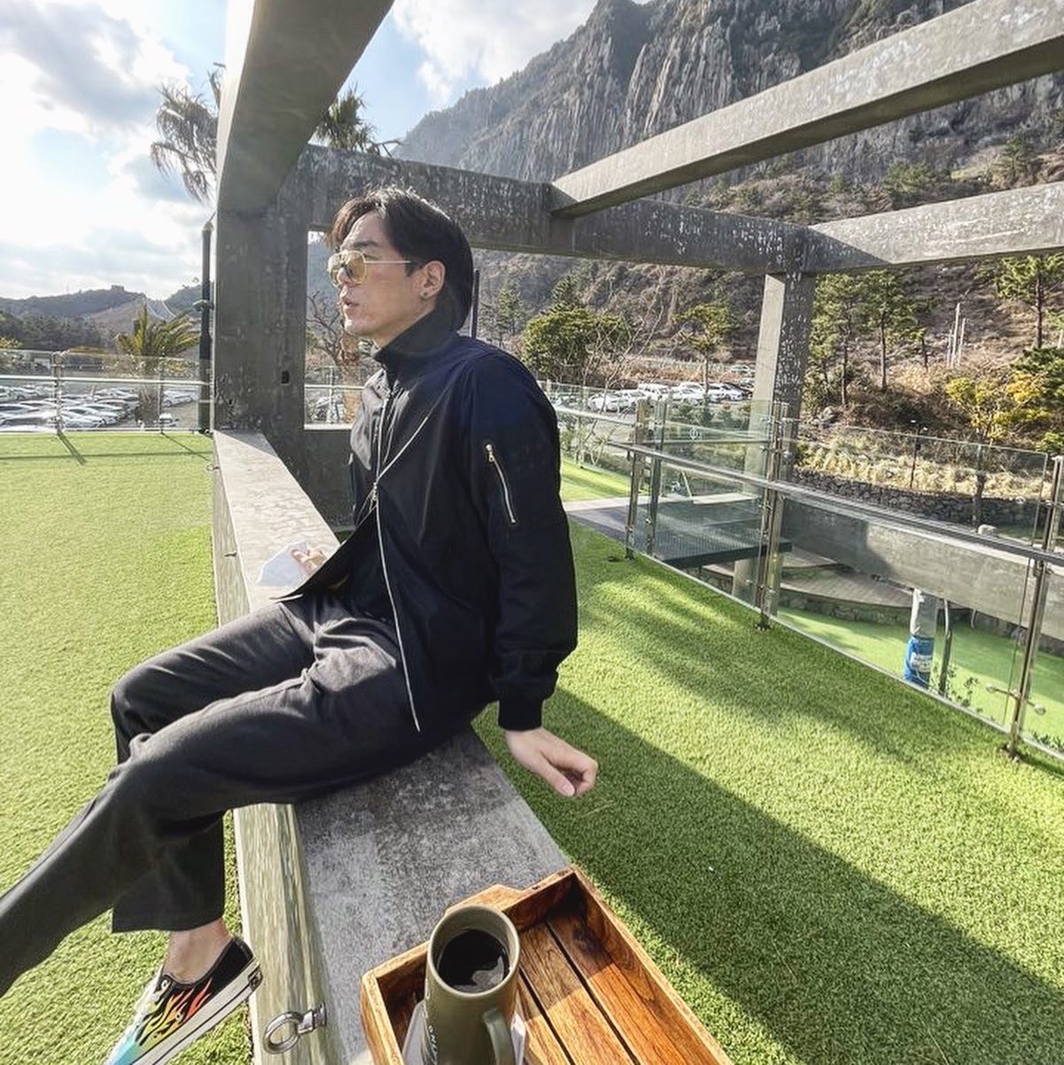 jack (@yo_oy) 님의 게시물 | KREAM