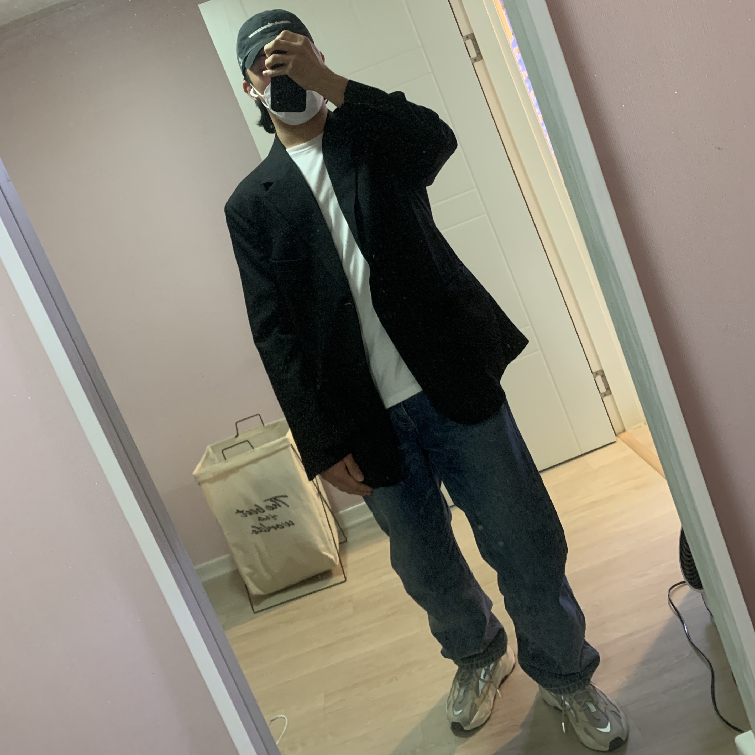 브니엘 (@whqmsldpf) 님의 게시물 | KREAM