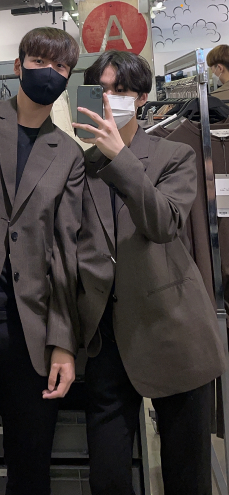 성우 (@s_2_woo__) 님의 게시물 | KREAM