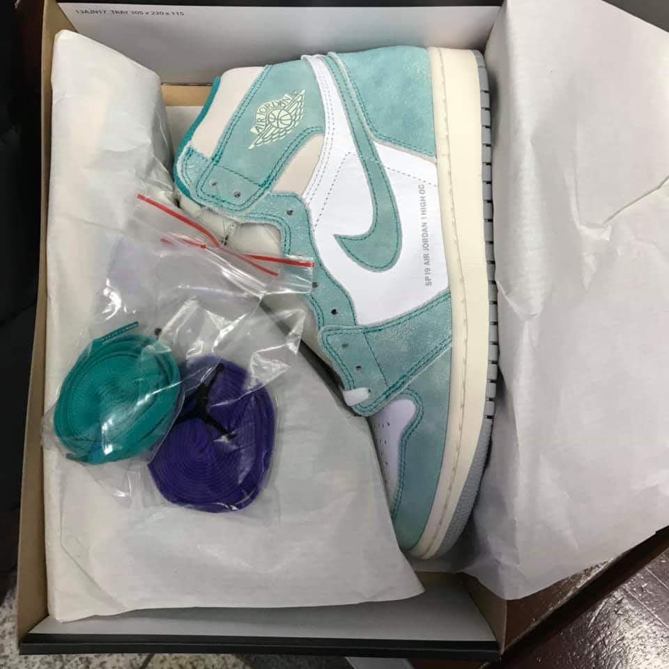 🥇 (@dabama) 님의 게시물 | KREAM