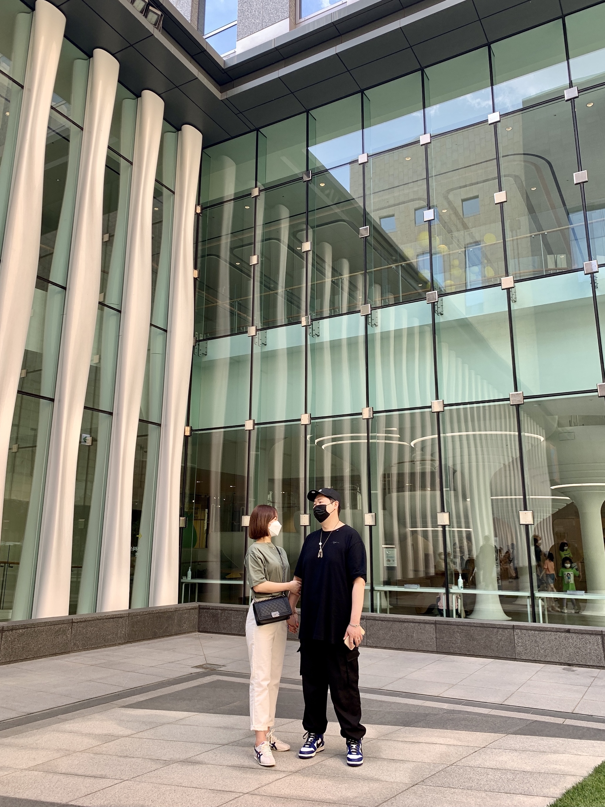 minkyoungfeel (@min_feel) 님의 게시물 | KREAM