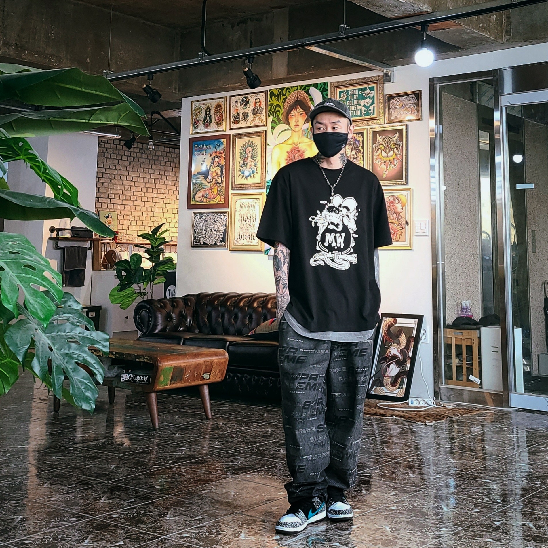 제튼 (@zetton) 님의 게시물 | KREAM