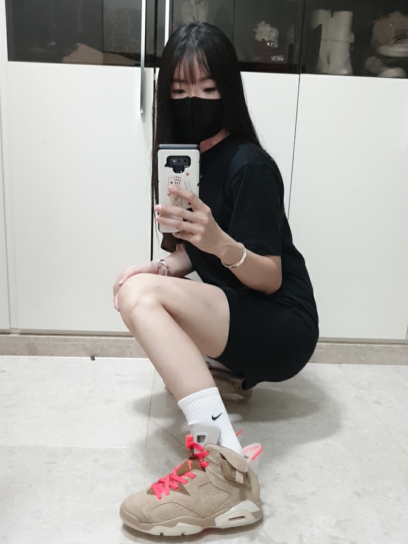 오혜미 (@hyemi8300) 님의 게시물 | KREAM