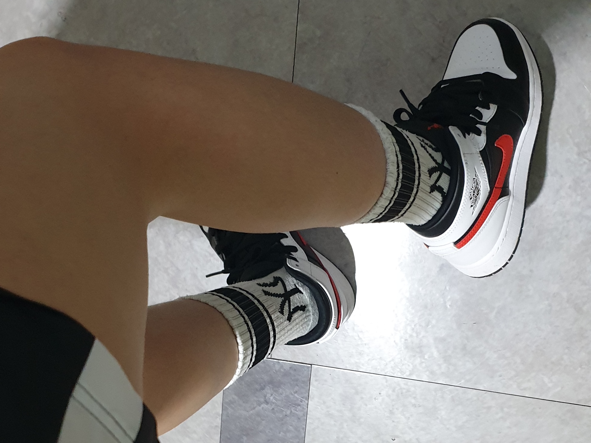 정짱 (@jung_ee) 님의 게시물 | KREAM