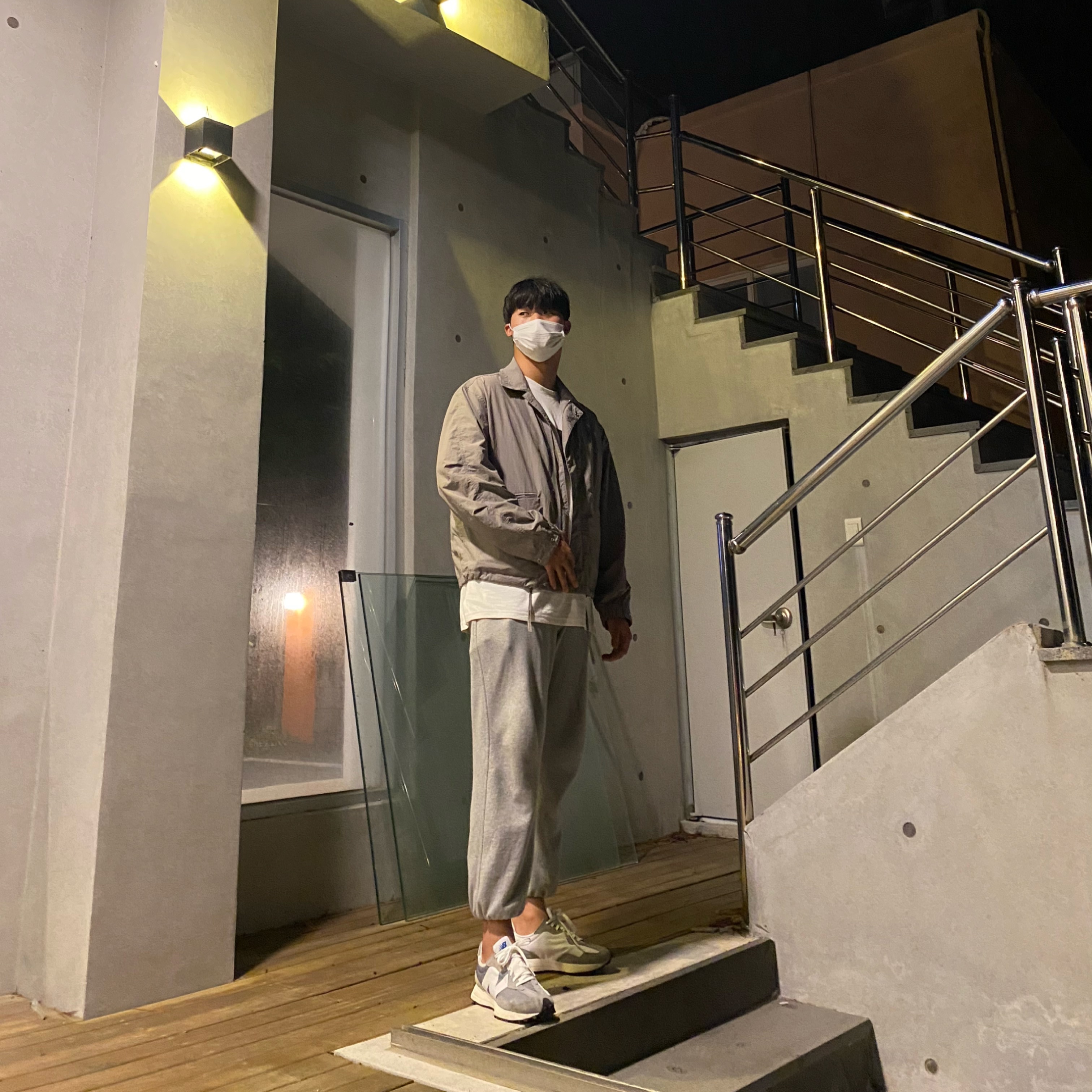 kr3569 (@gun._.r) 님의 게시물 | KREAM