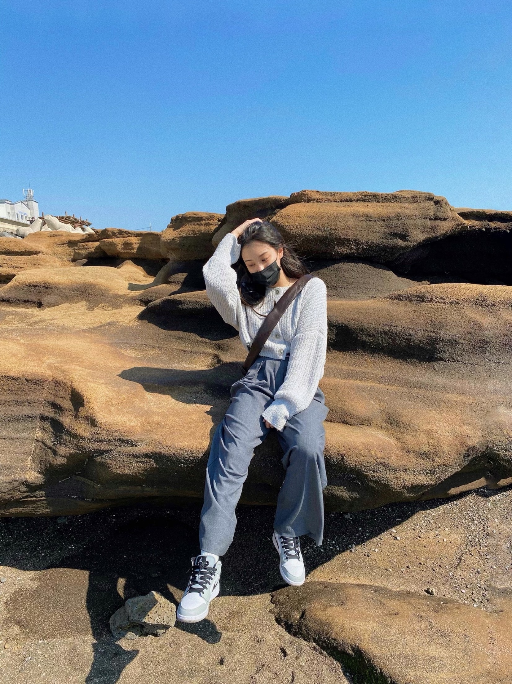 김효띠 (@_hyo_j) 님의 게시물 | KREAM