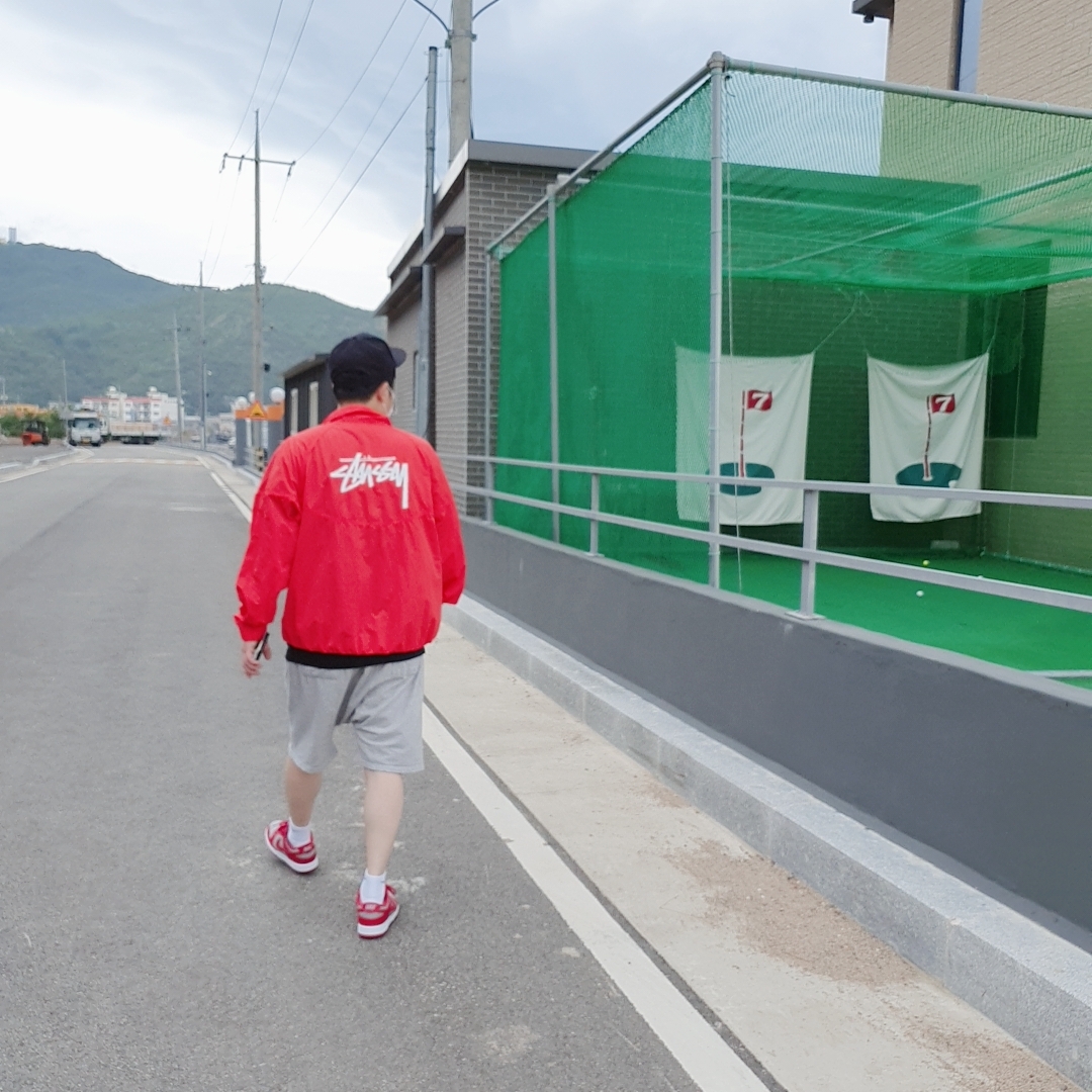 TRACO (@traco) 님의 게시물 | KREAM