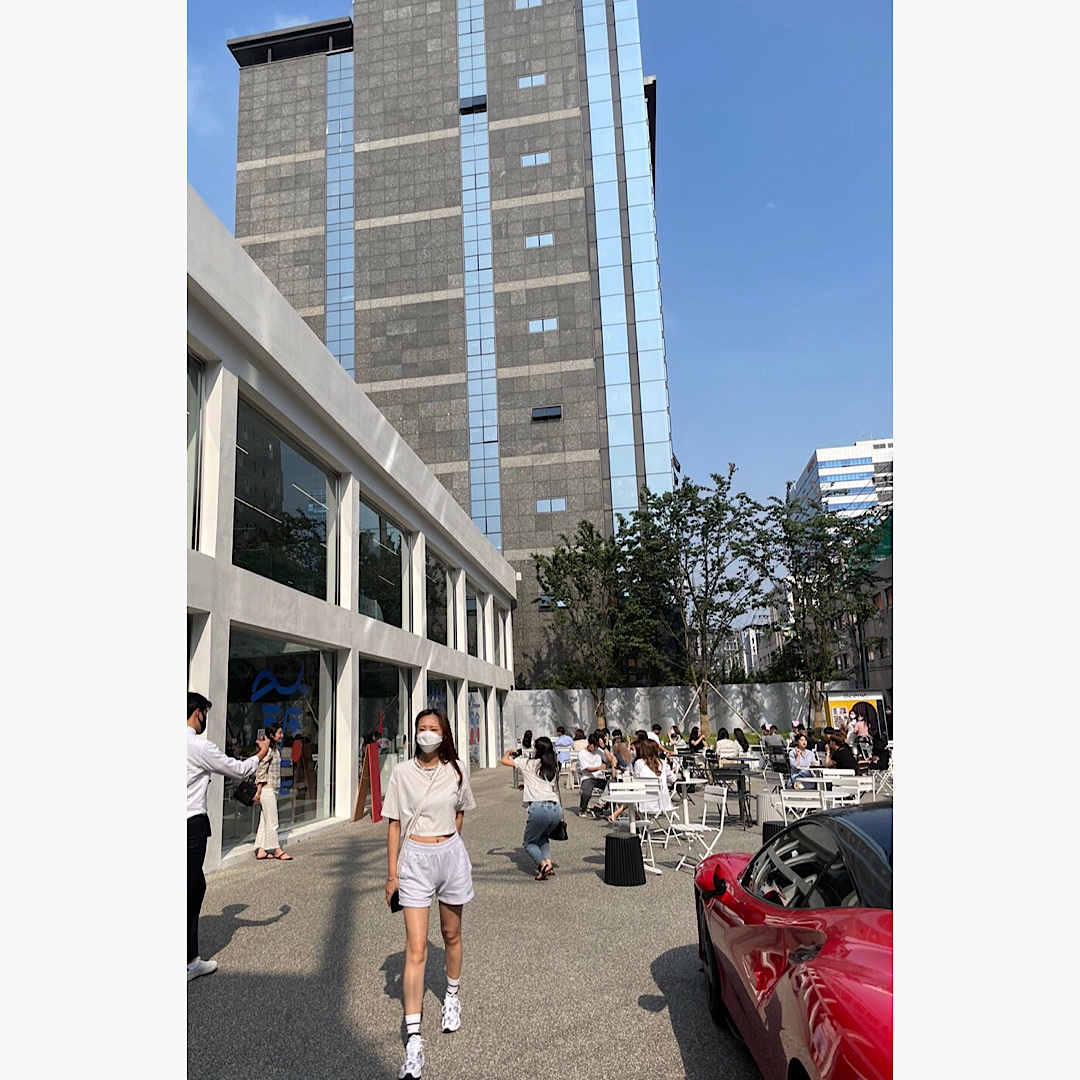 bella (@im_bella) 님의 게시물 | KREAM