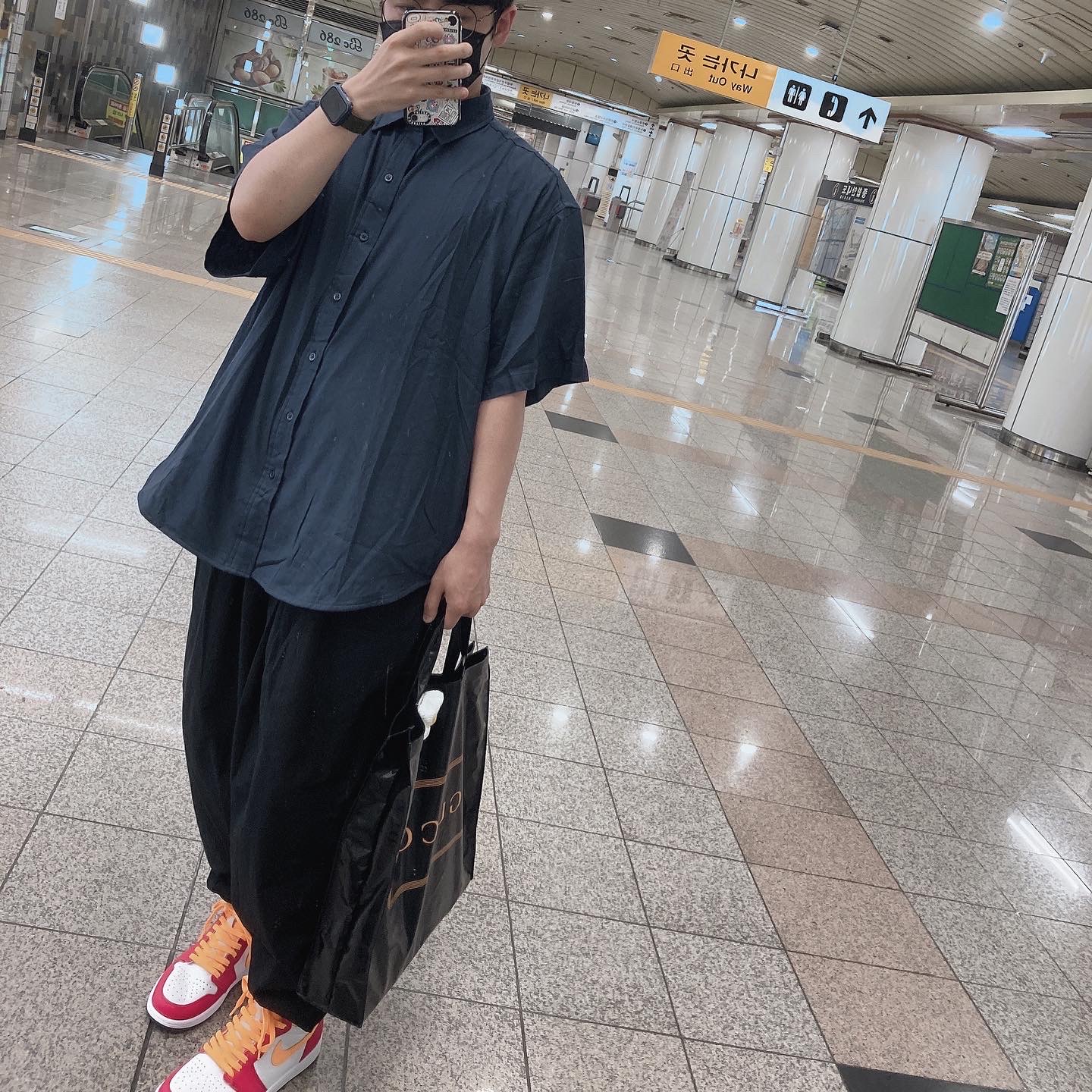 이대인 (@daein) 님의 게시물 | KREAM