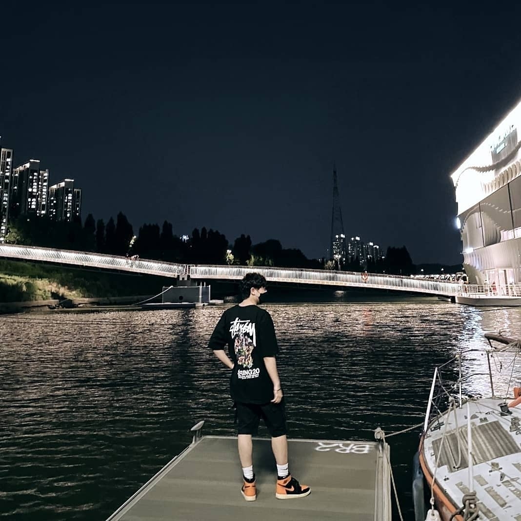 rhkdgml0123 (@gghhh) 님의 게시물 | KREAM