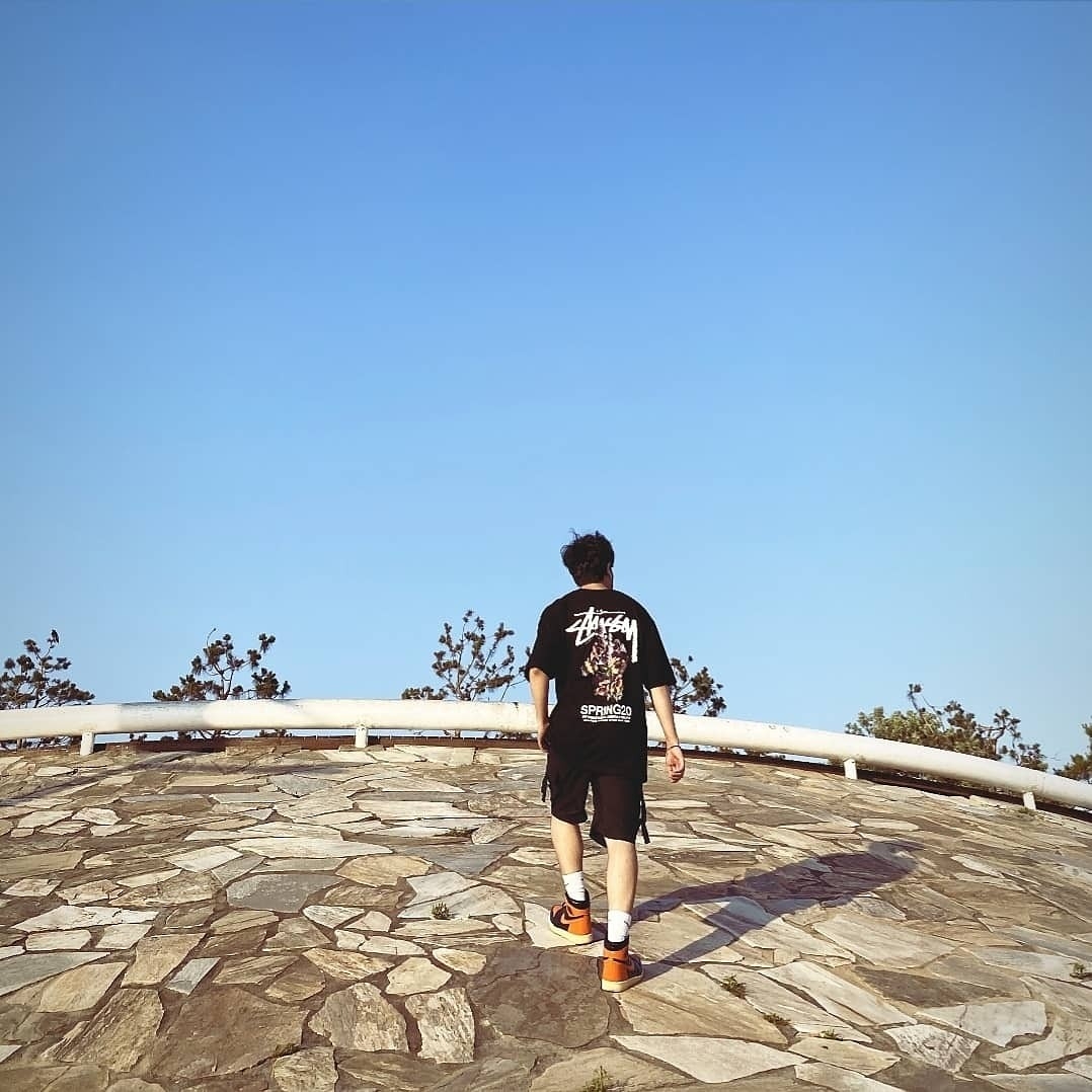 rhkdgml0123 (@gghhh) 님의 게시물 | KREAM