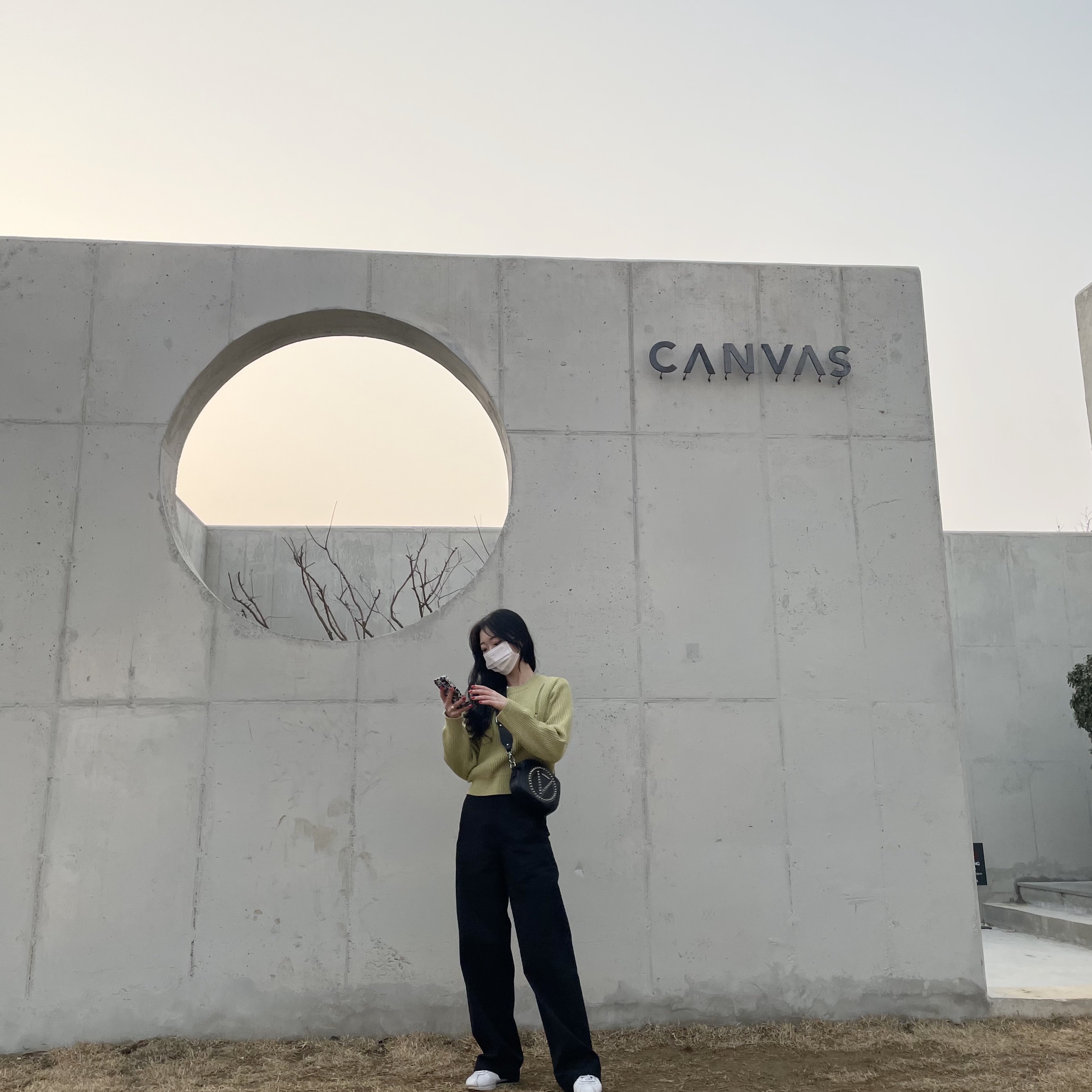 김명지 (@merr_) 님의 게시물 | KREAM