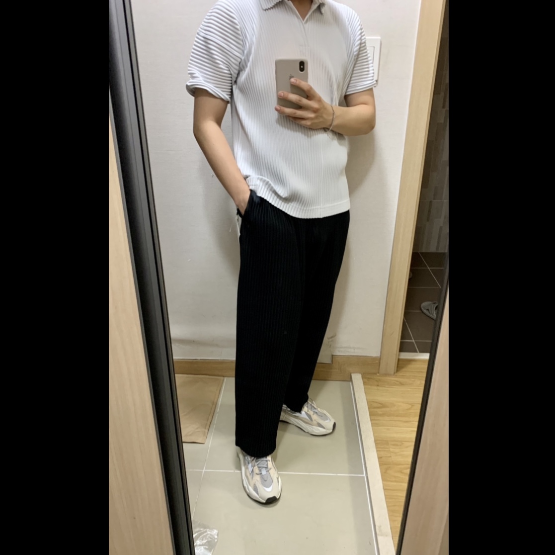 (@greatoms) 님의 게시물 | KREAM