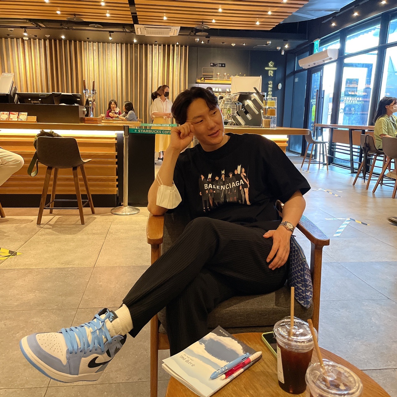 🙏 (@90_sw_y) 님의 게시물 | KREAM