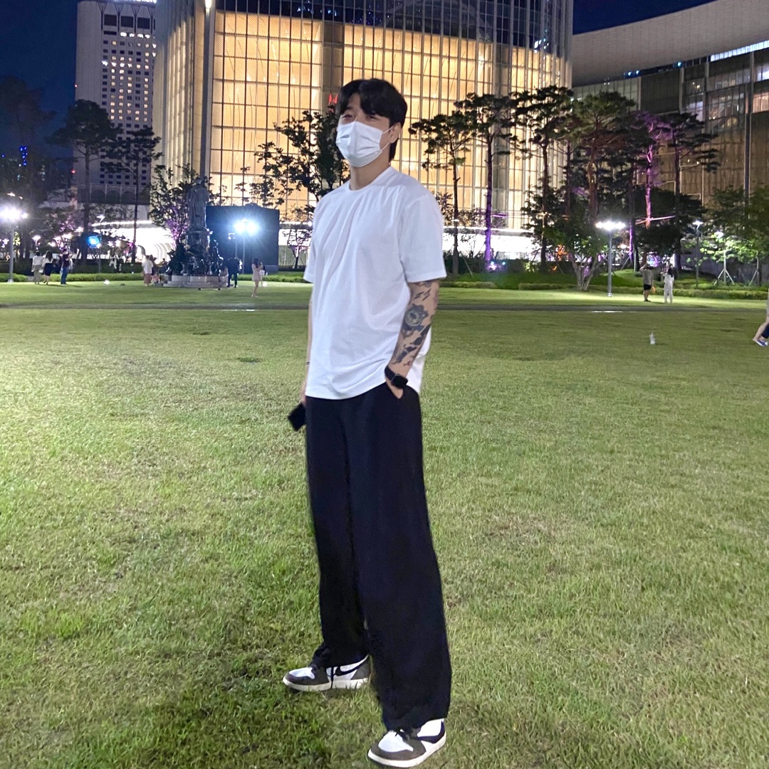 ㅇㅅㅇ (@jaylim) 님의 게시물 | KREAM