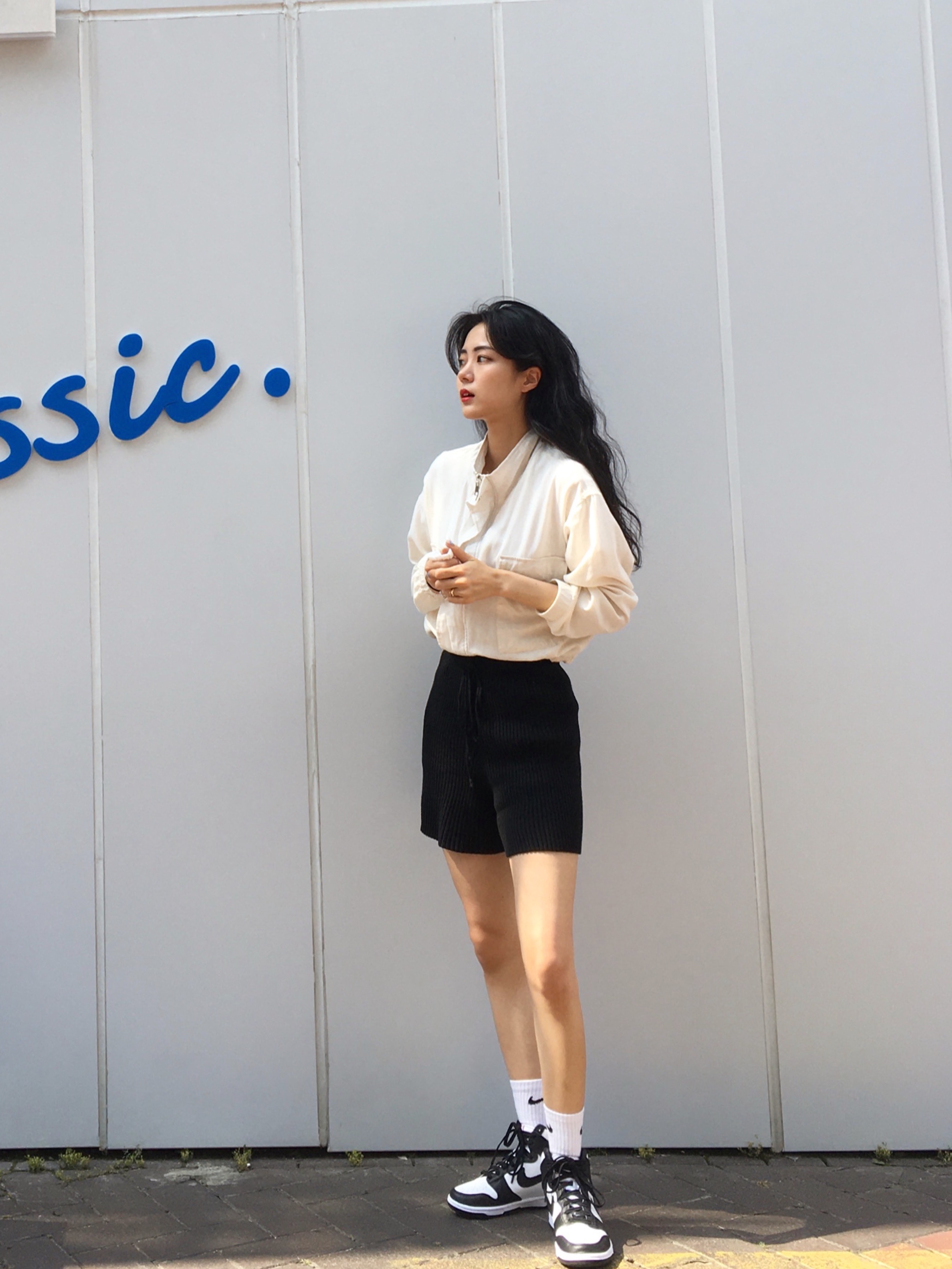 런비 (@lunb_k) 님의 게시물 | KREAM