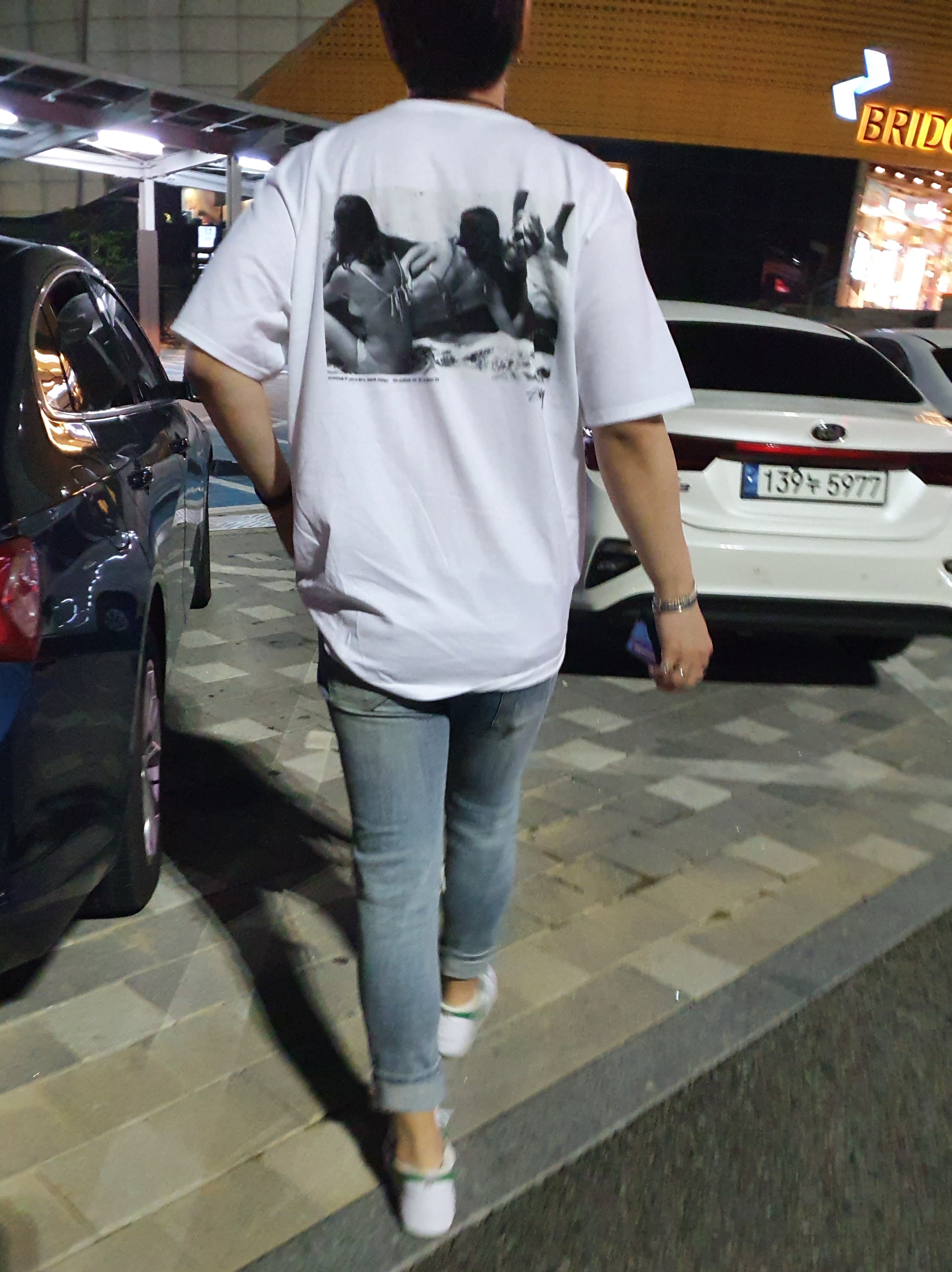 @yongjun__17 (@yongjun__17) 님의 게시물 | KREAM