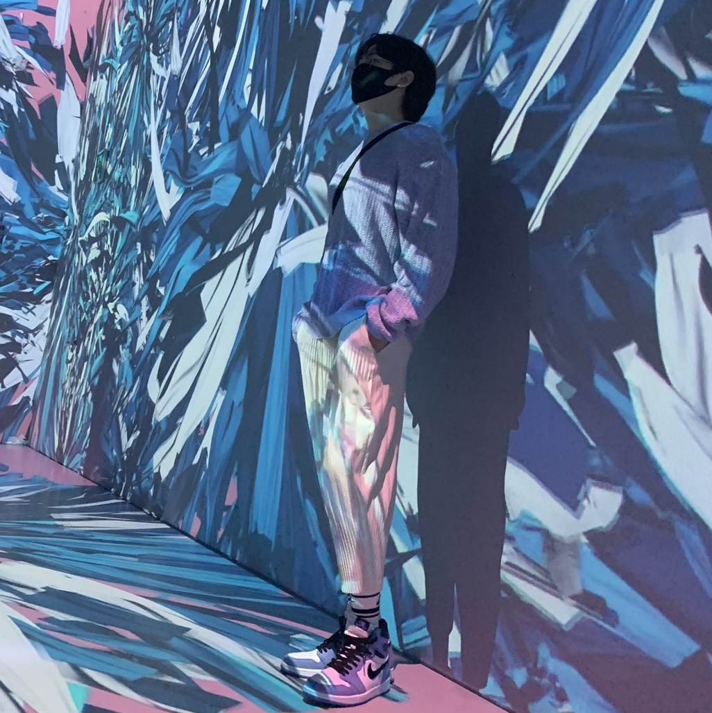 바크맨 (@ssapdog) 님의 게시물 | KREAM