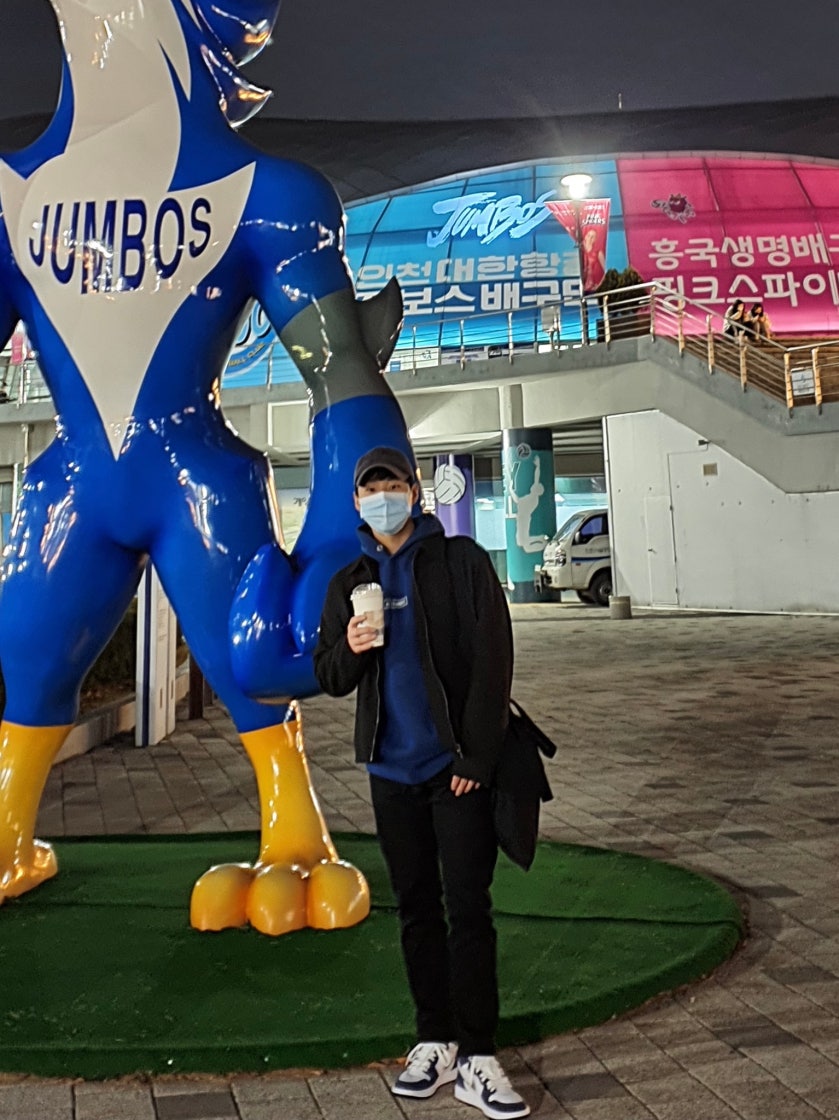 (@wnsgur_9) 님의 게시물 | KREAM