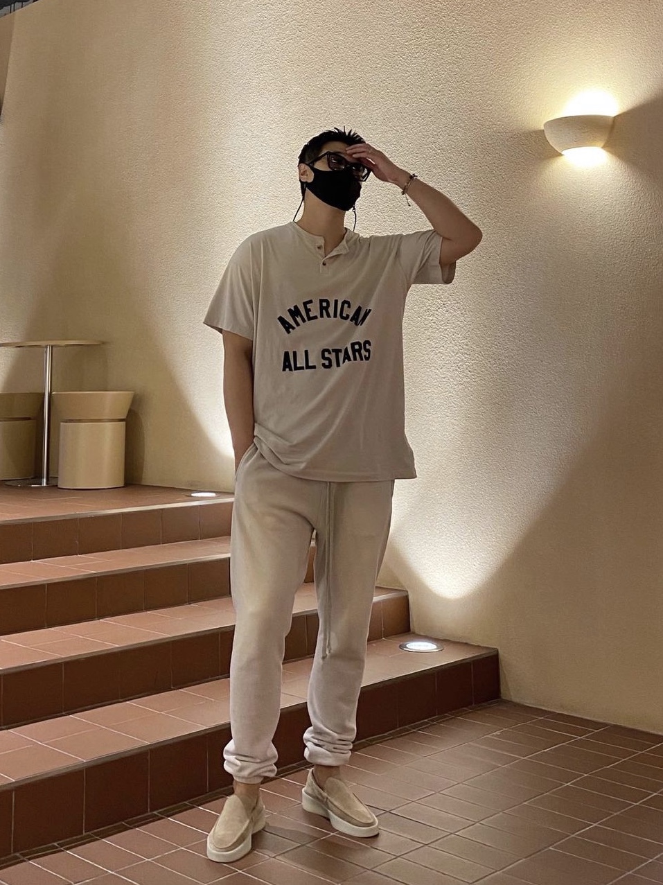 Jay (@jaytranada) 님의 게시물 | KREAM