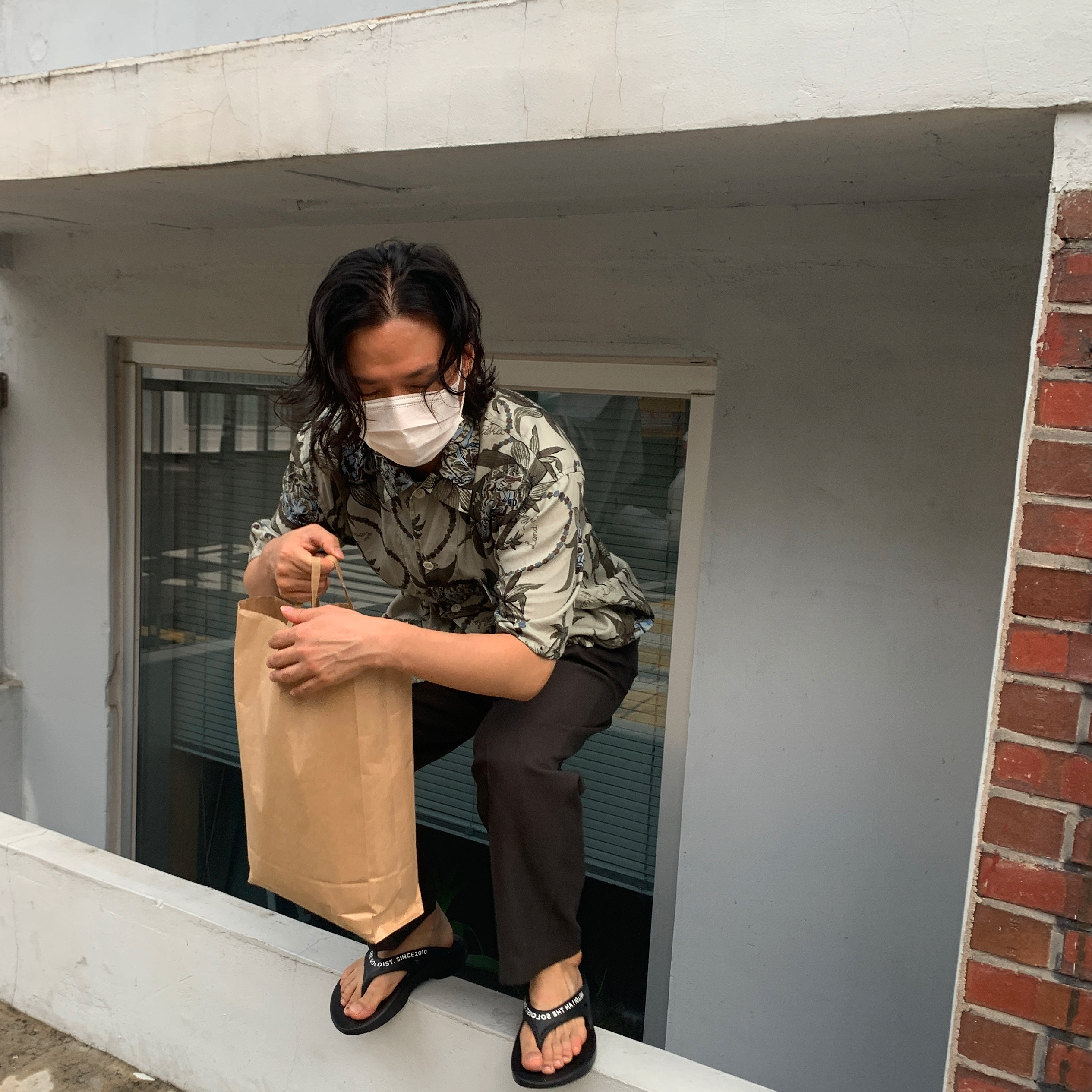 @youngsunion (@supernormal) 님의 게시물 | KREAM