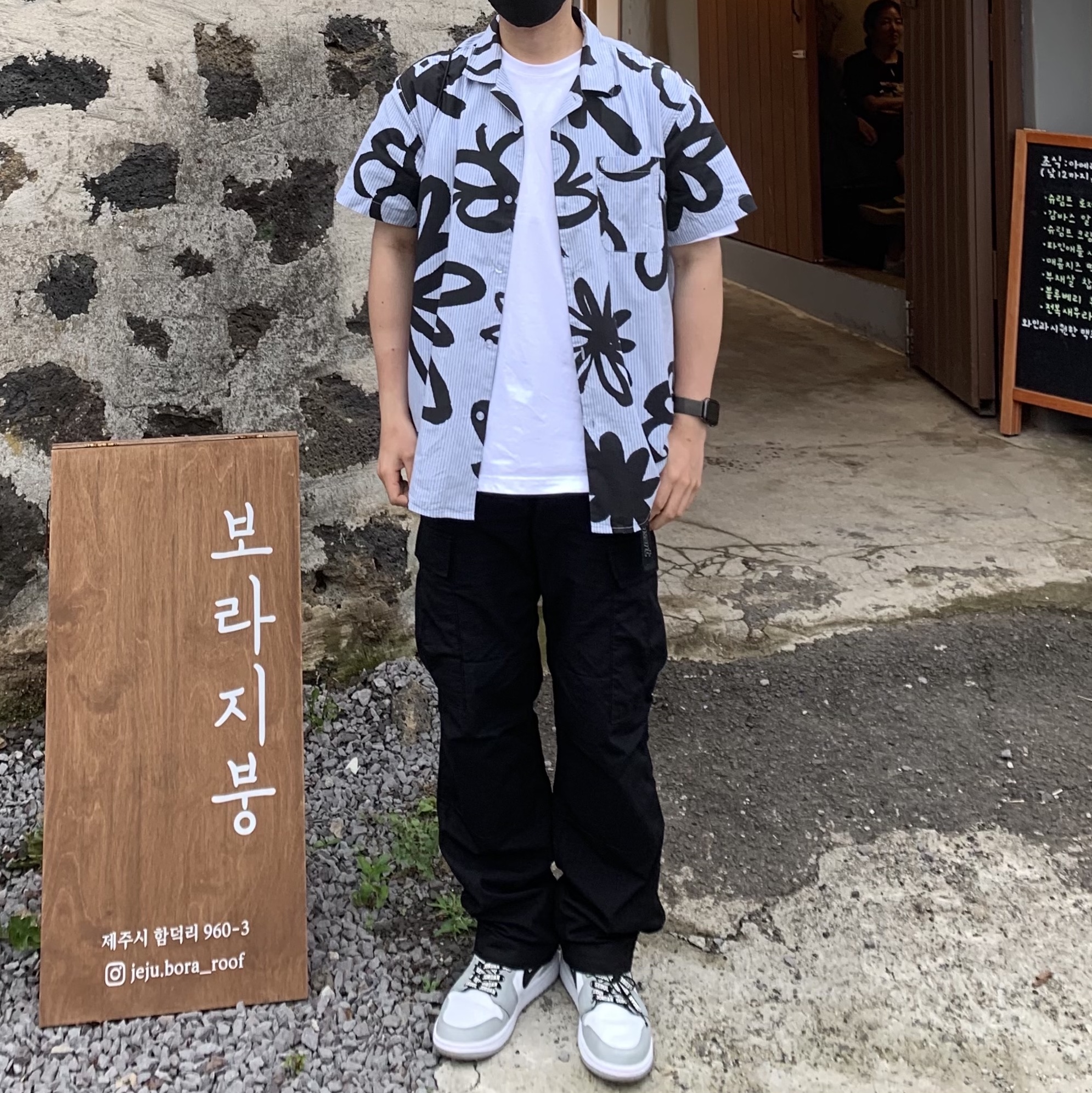 오늘의 (@ootgu) 님의 게시물 | KREAM