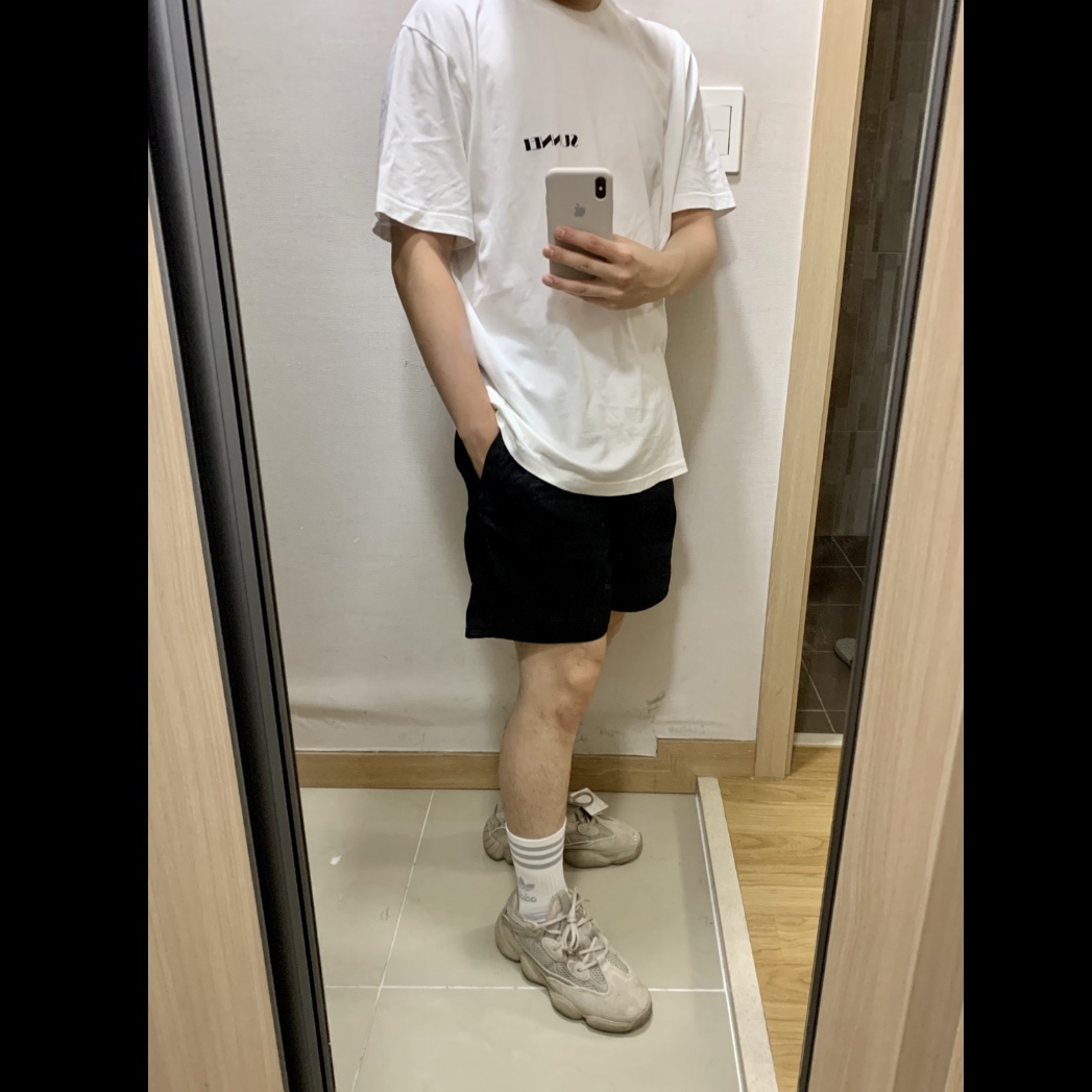 (@greatoms) 님의 게시물 | KREAM