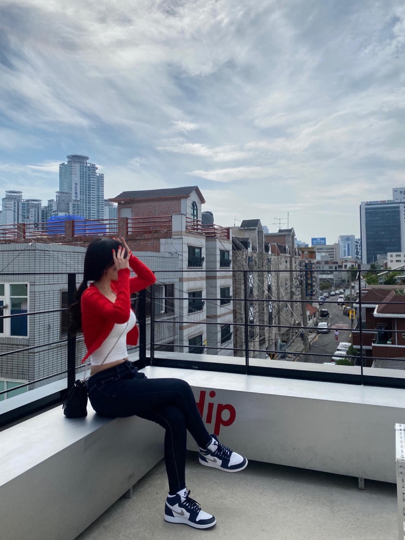 지수 (@ljsww) 님의 게시물 | KREAM