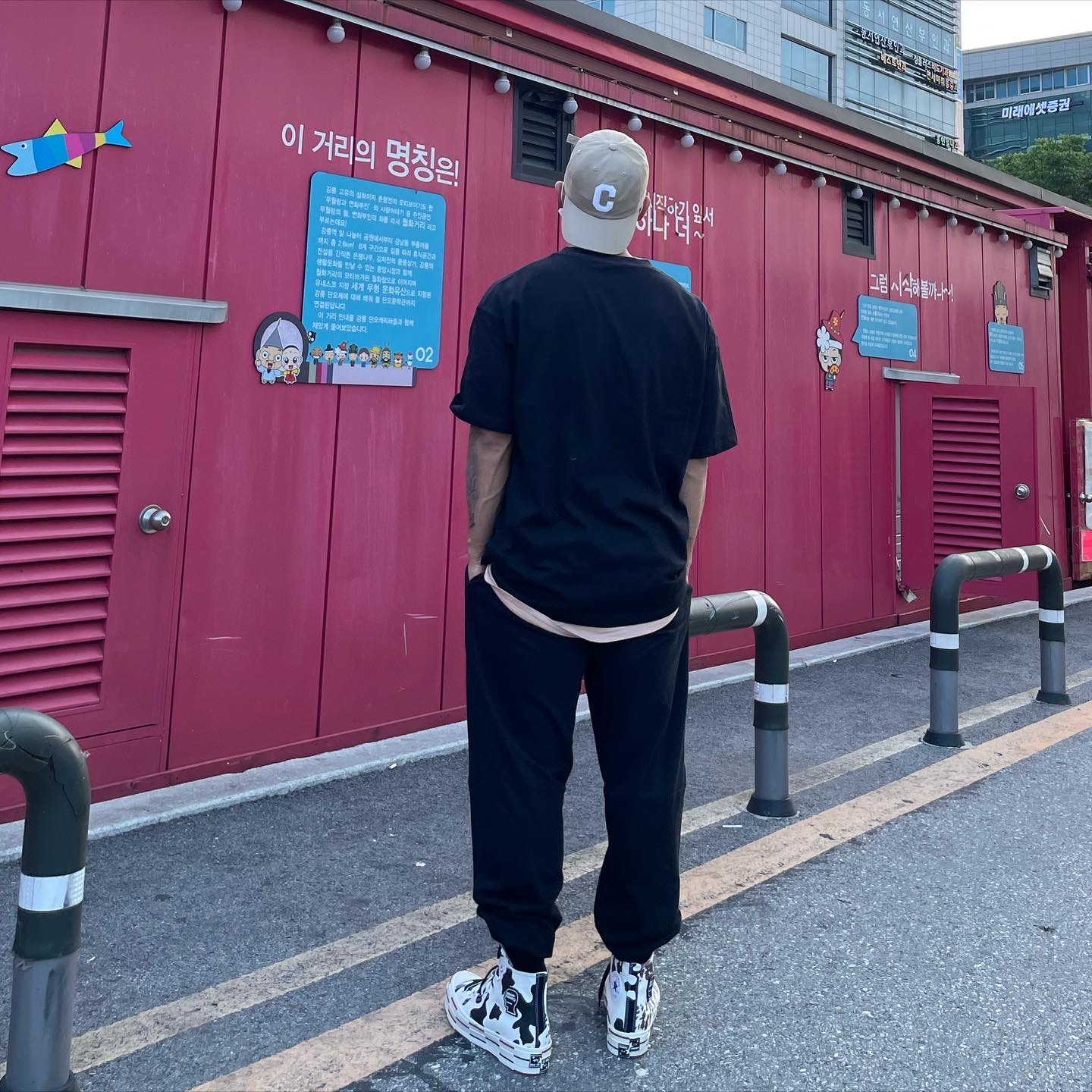 창현우 (@2face) 님의 게시물 | KREAM