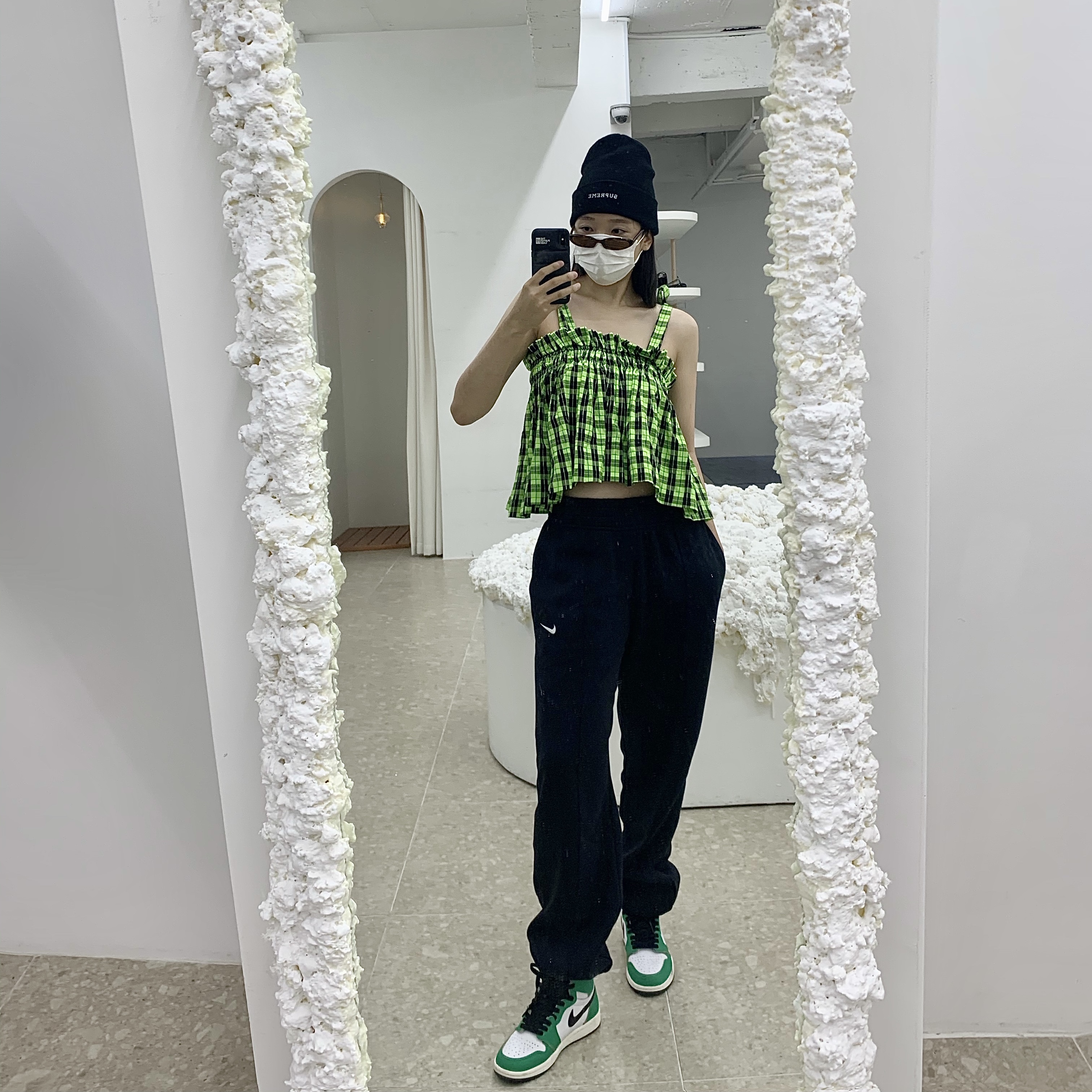 (@ong2_cat) 님의 게시물 | KREAM