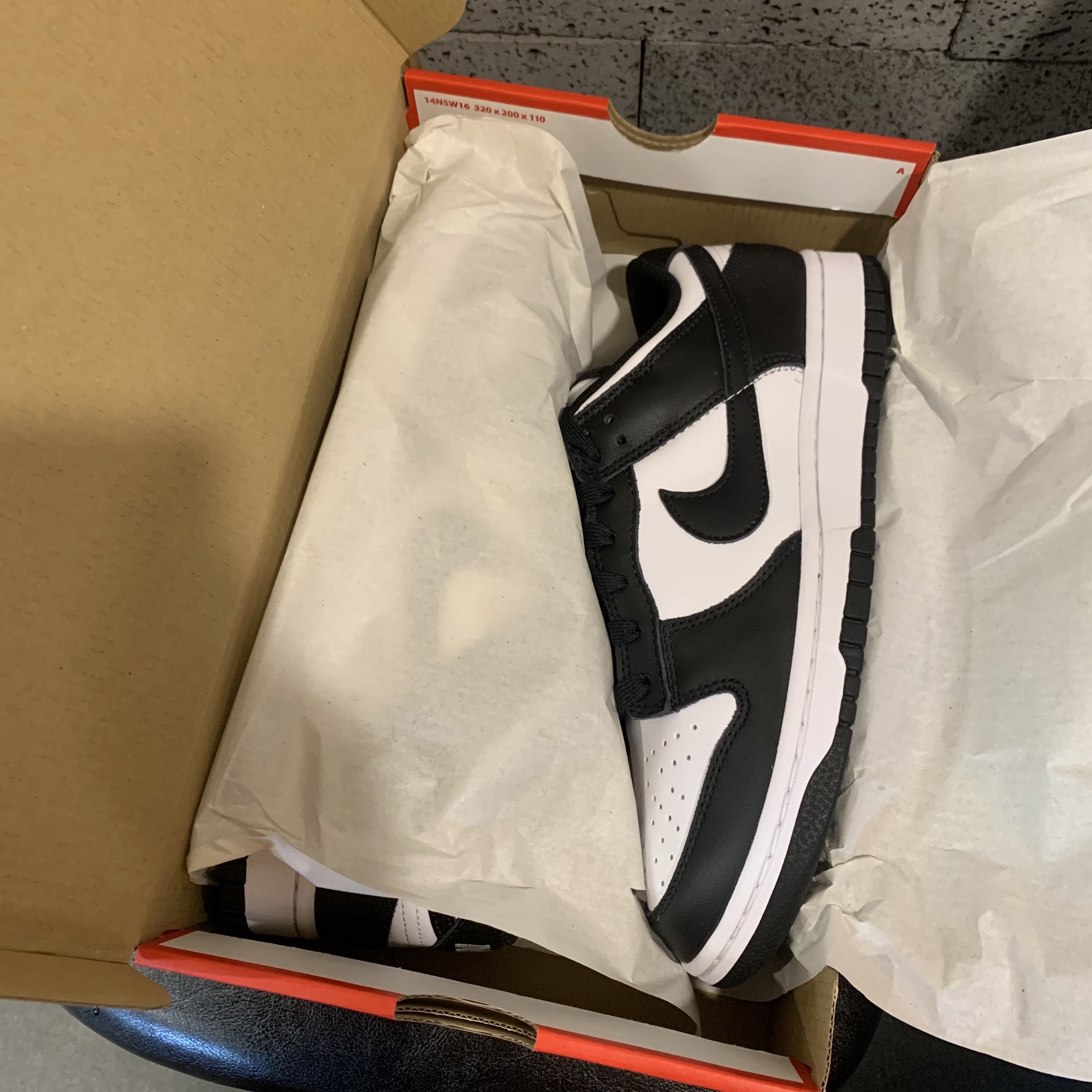 (@dobby._03) 님의 게시물 | KREAM