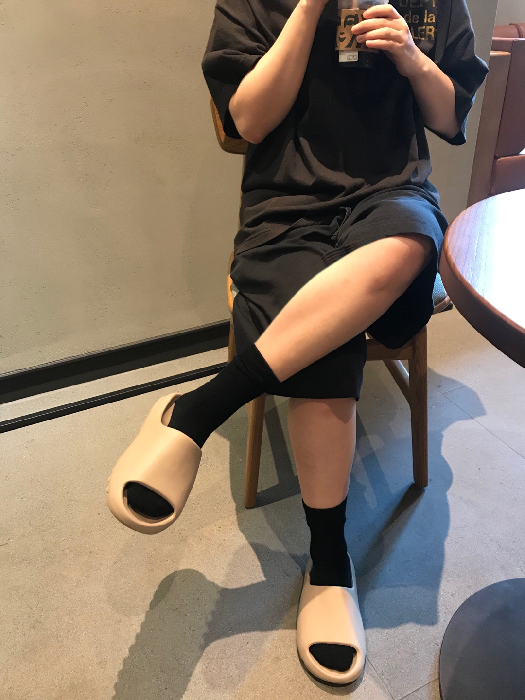 🐛 (@zi_ne) 님의 게시물 | KREAM