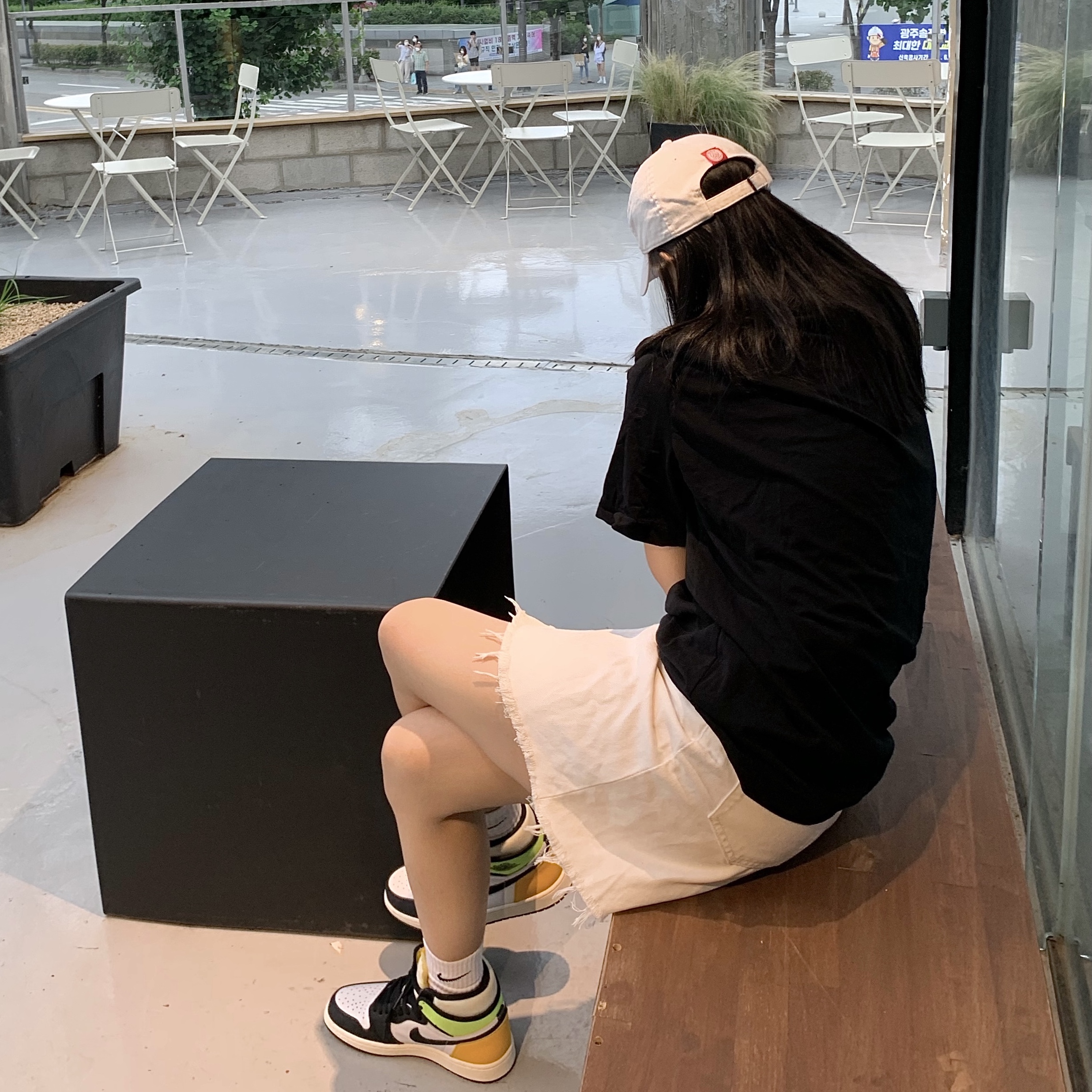 (@ong2_cat) 님의 게시물 | KREAM