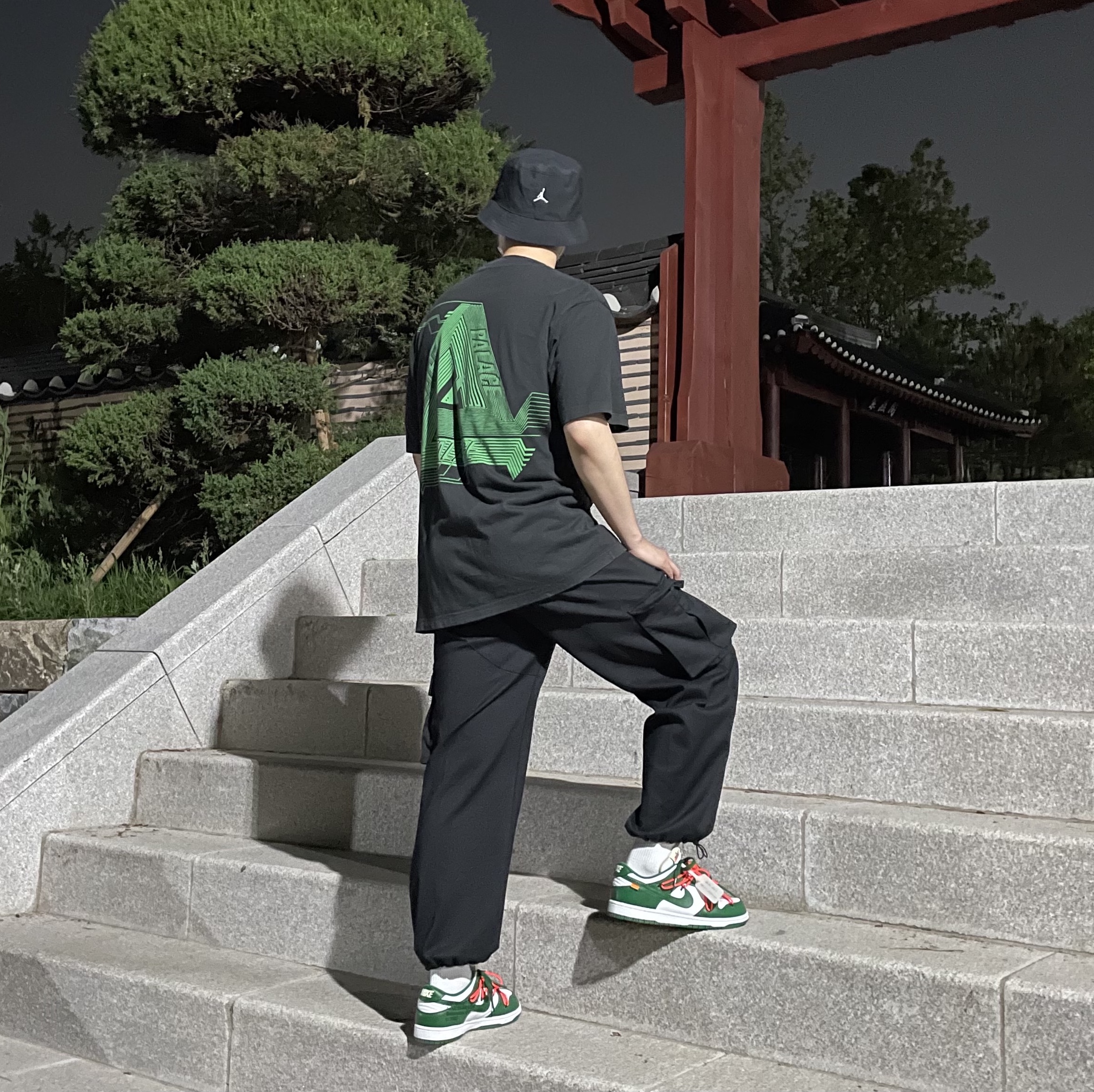 (@hes_se) 님의 게시물 | KREAM