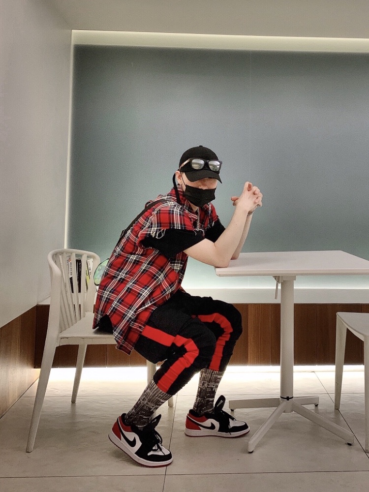 서울 잠실 (@let_it_go) 님의 게시물 | KREAM