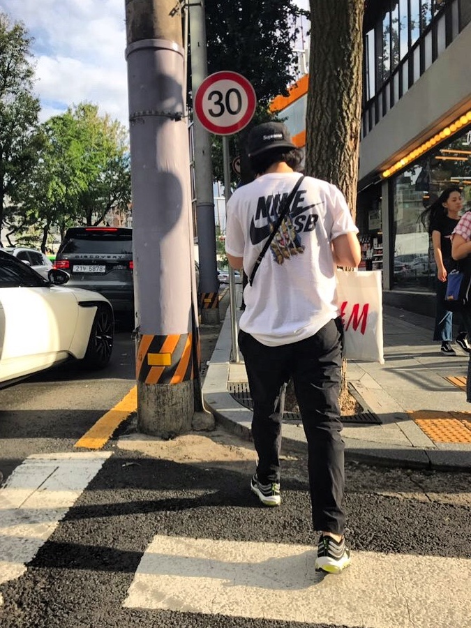 🐛 (@zi_ne) 님의 게시물 | KREAM