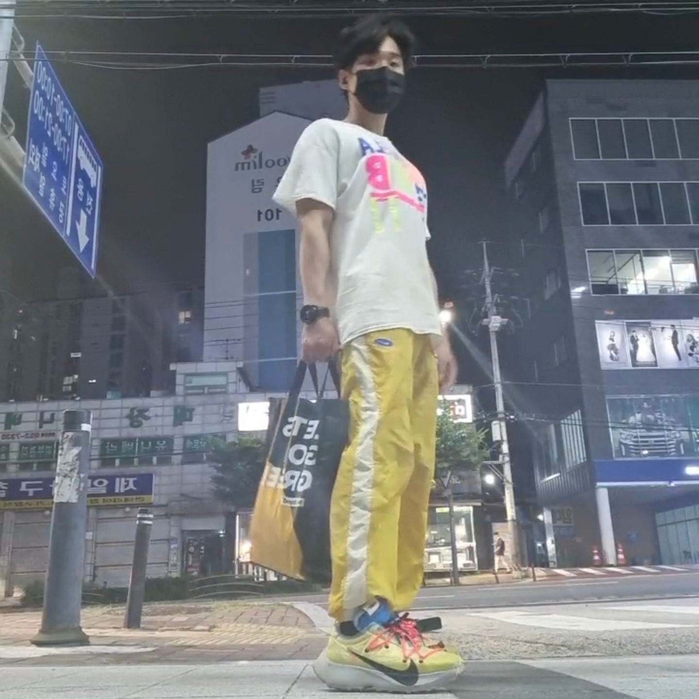 (@jong7759) 님의 게시물 | KREAM