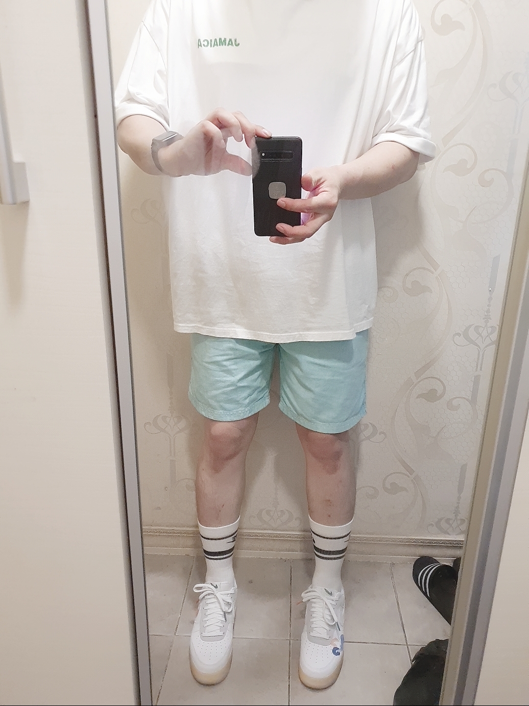 정태훈 (@tae_bal) 님의 게시물 | KREAM