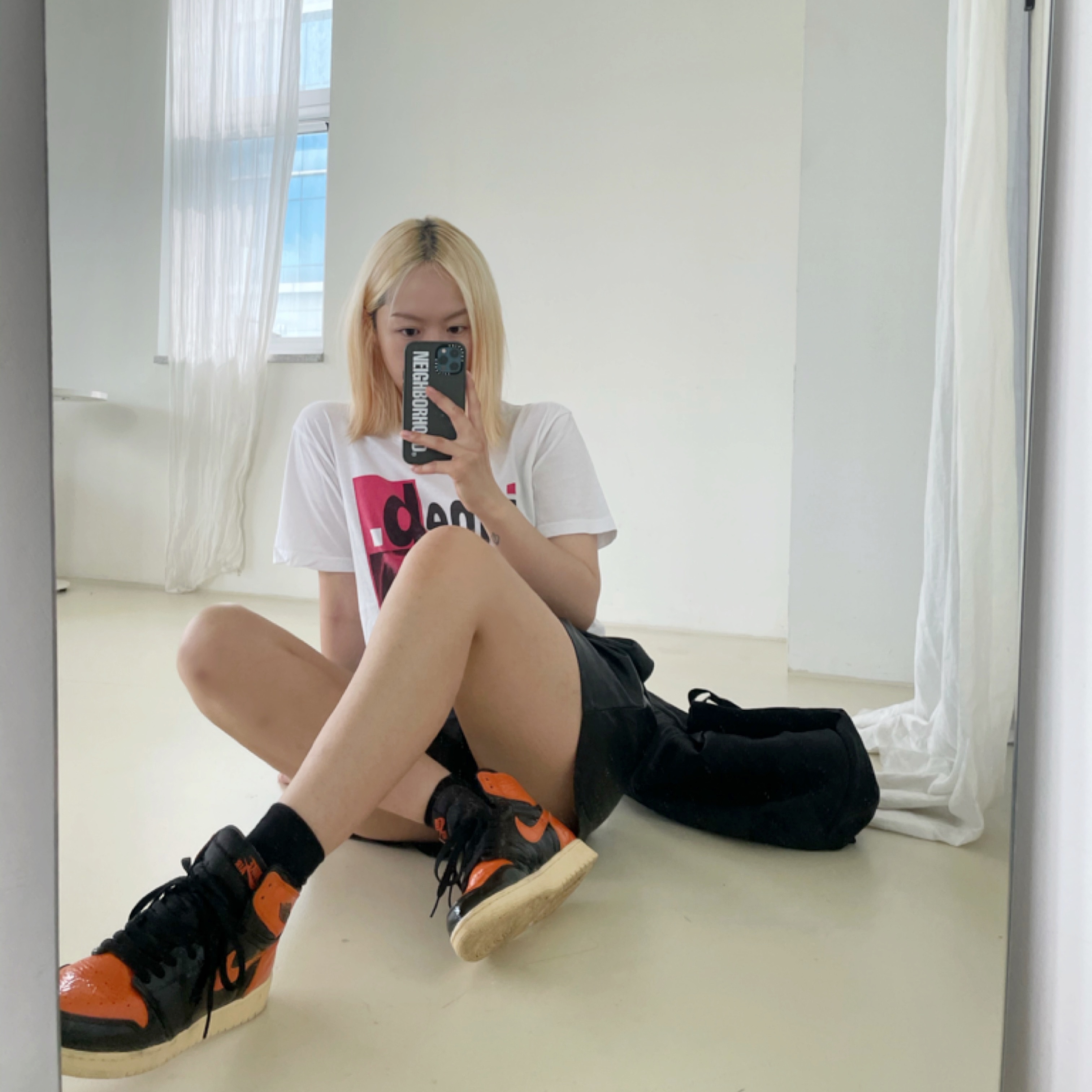 (@zerosilver_) 님의 게시물 | KREAM