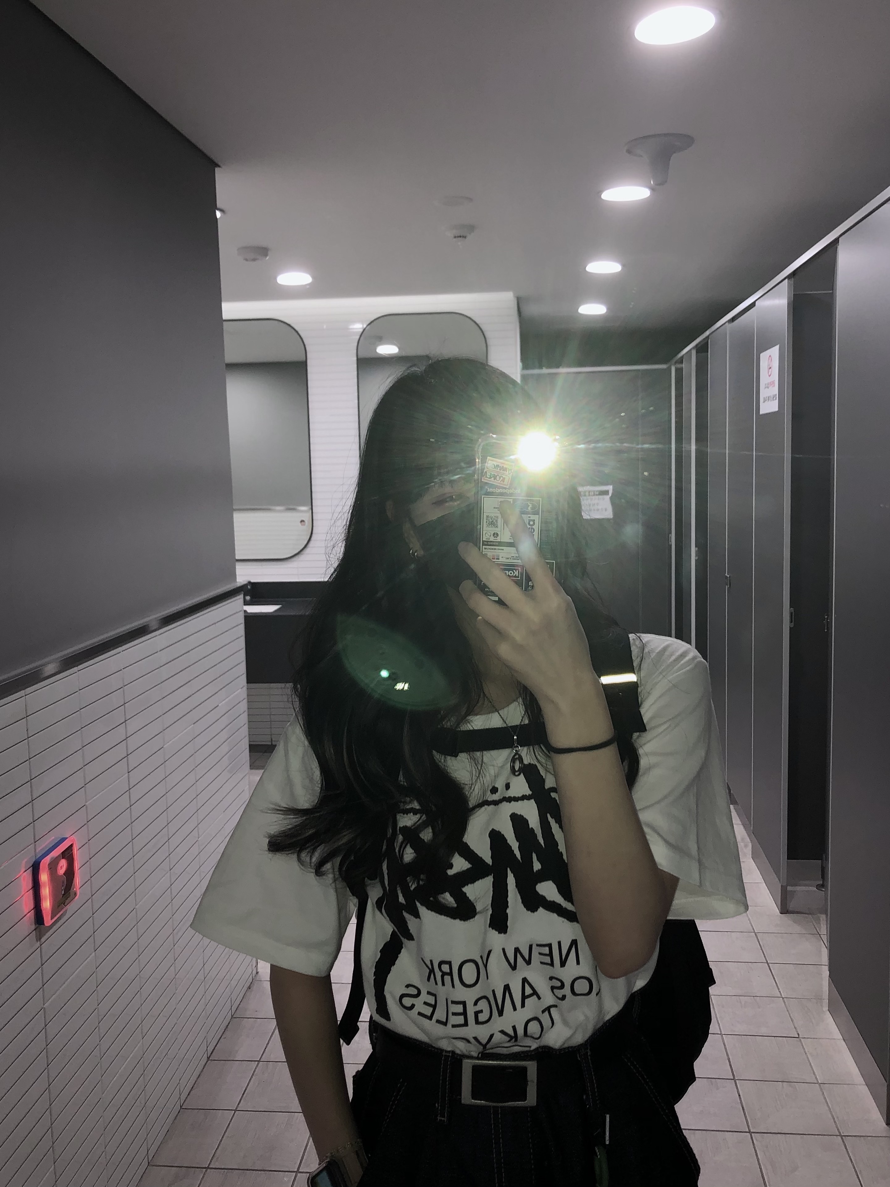 jw (@woooni) 님의 게시물 | KREAM