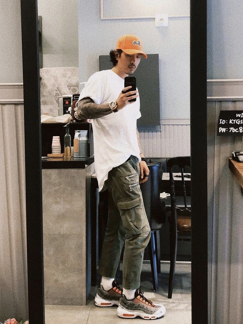 권혁민 (@crazy_crowz) 님의 게시물 | KREAM