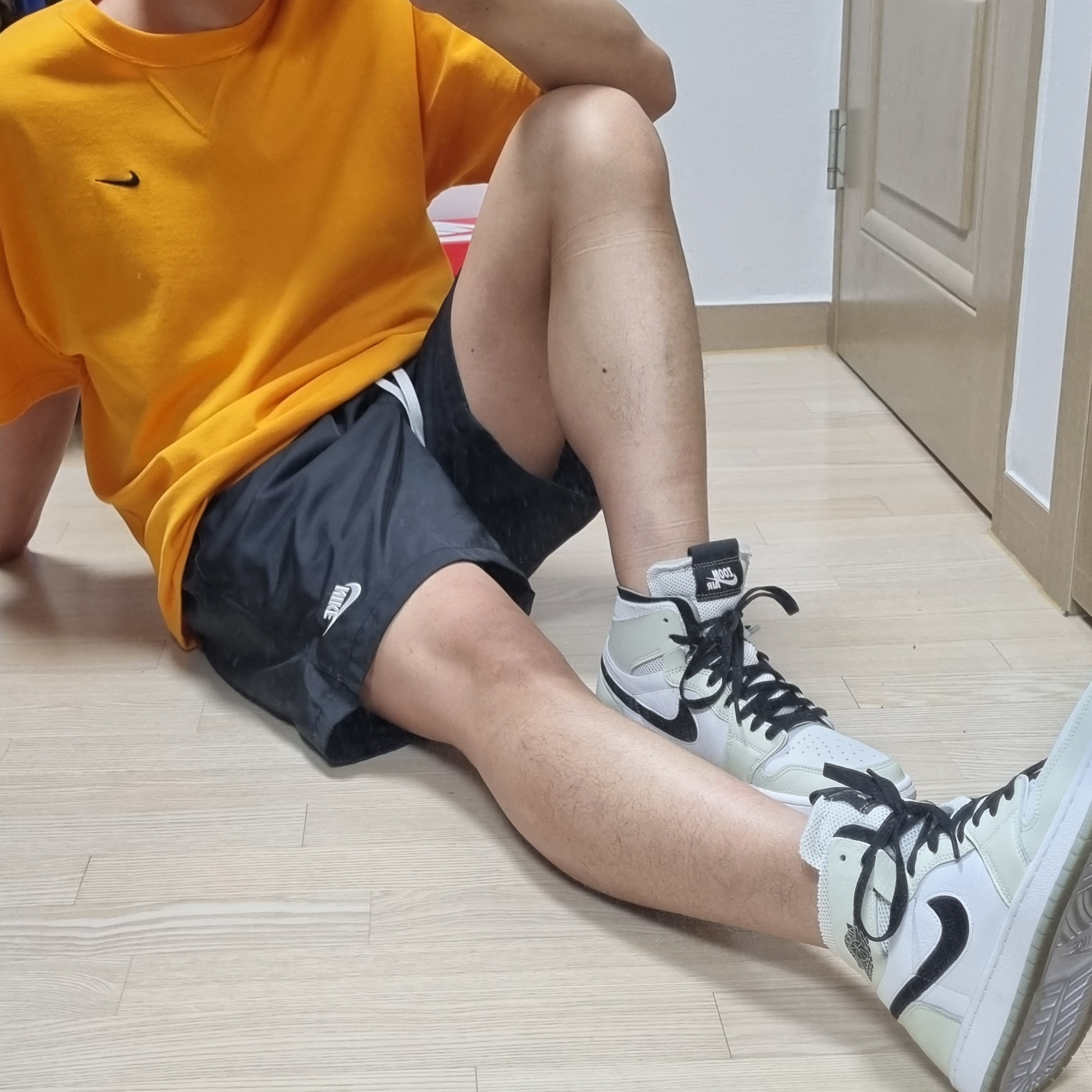 아라라 (@nikemn) 님의 게시물 | KREAM