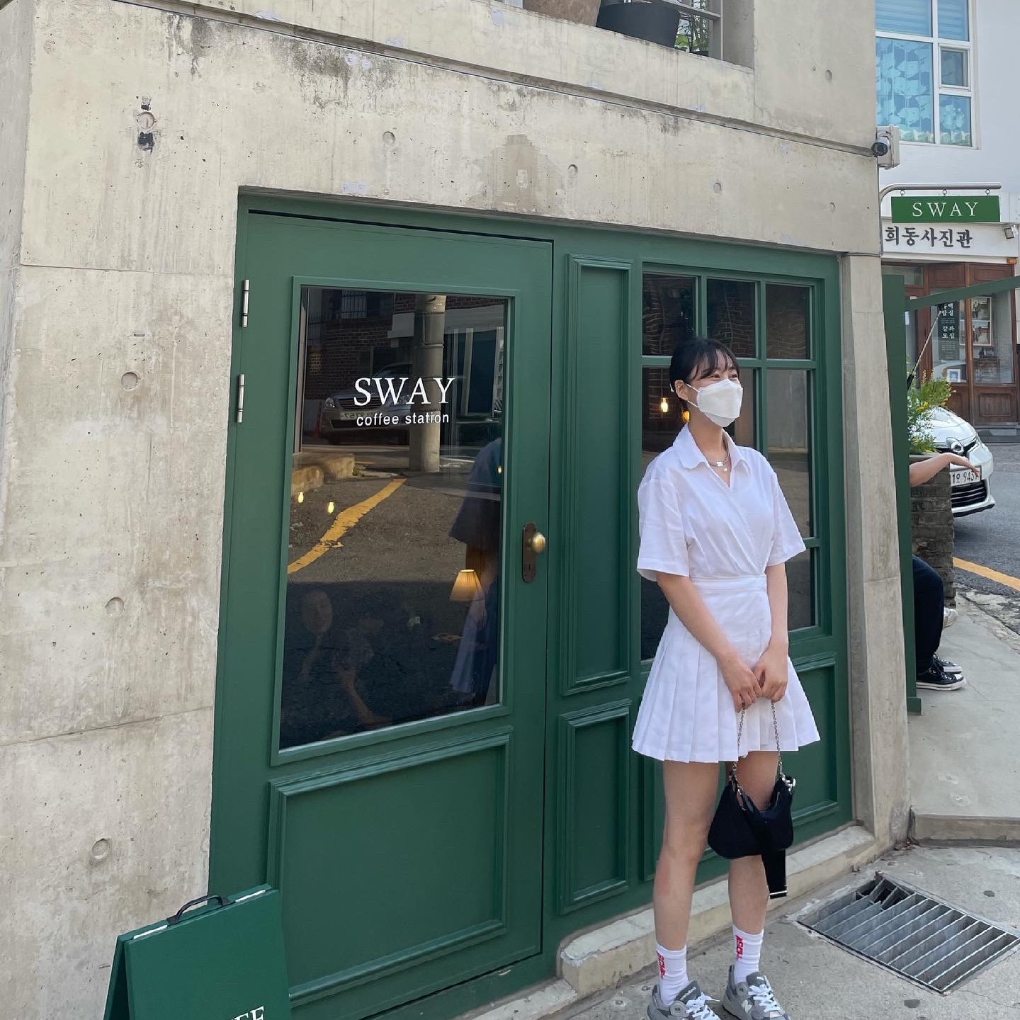 쥬쥬쥬 (@juju___90) 님의 게시물 | KREAM