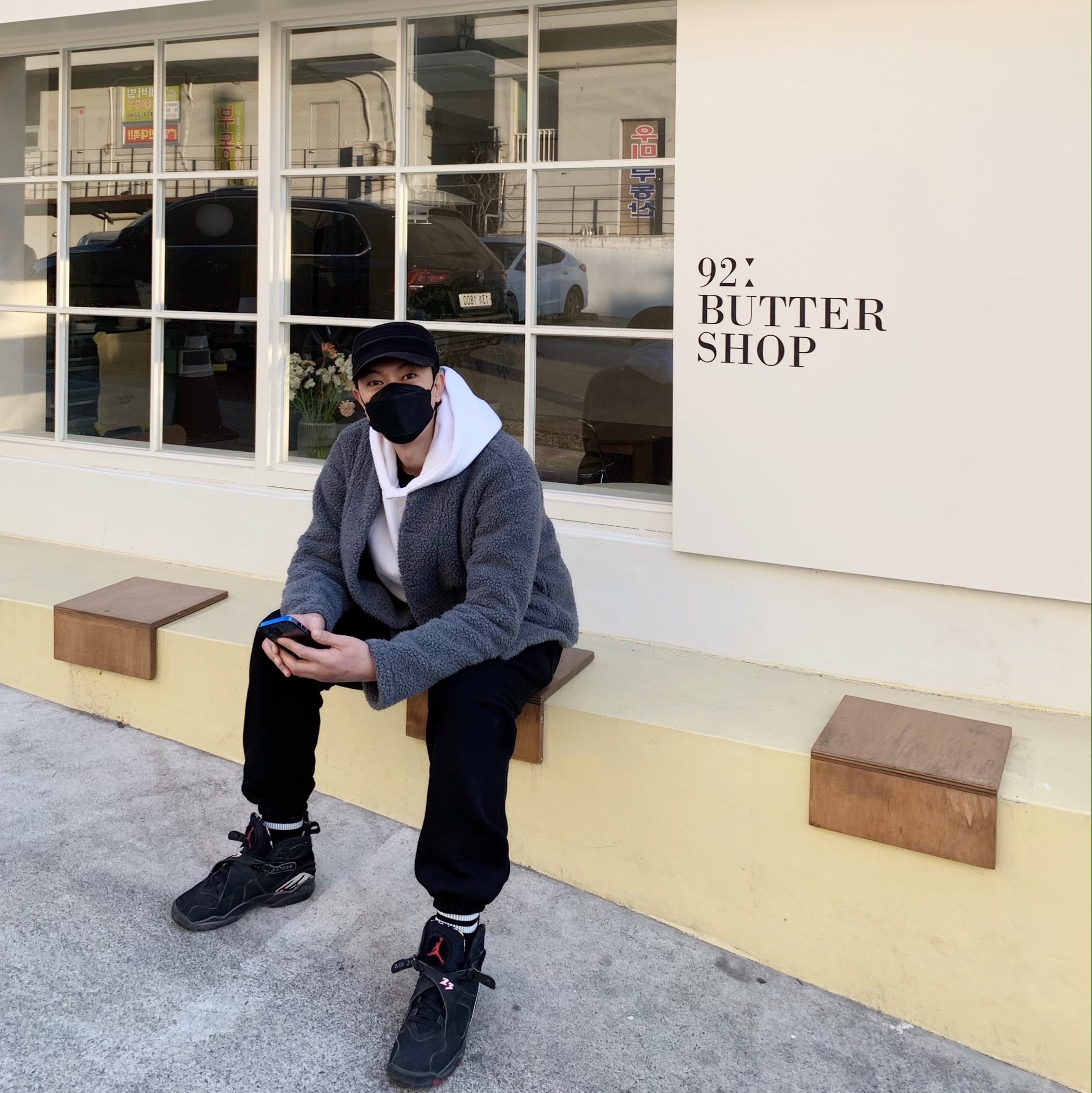 콤파니에스비 (@zin__sb) 님의 게시물 | KREAM