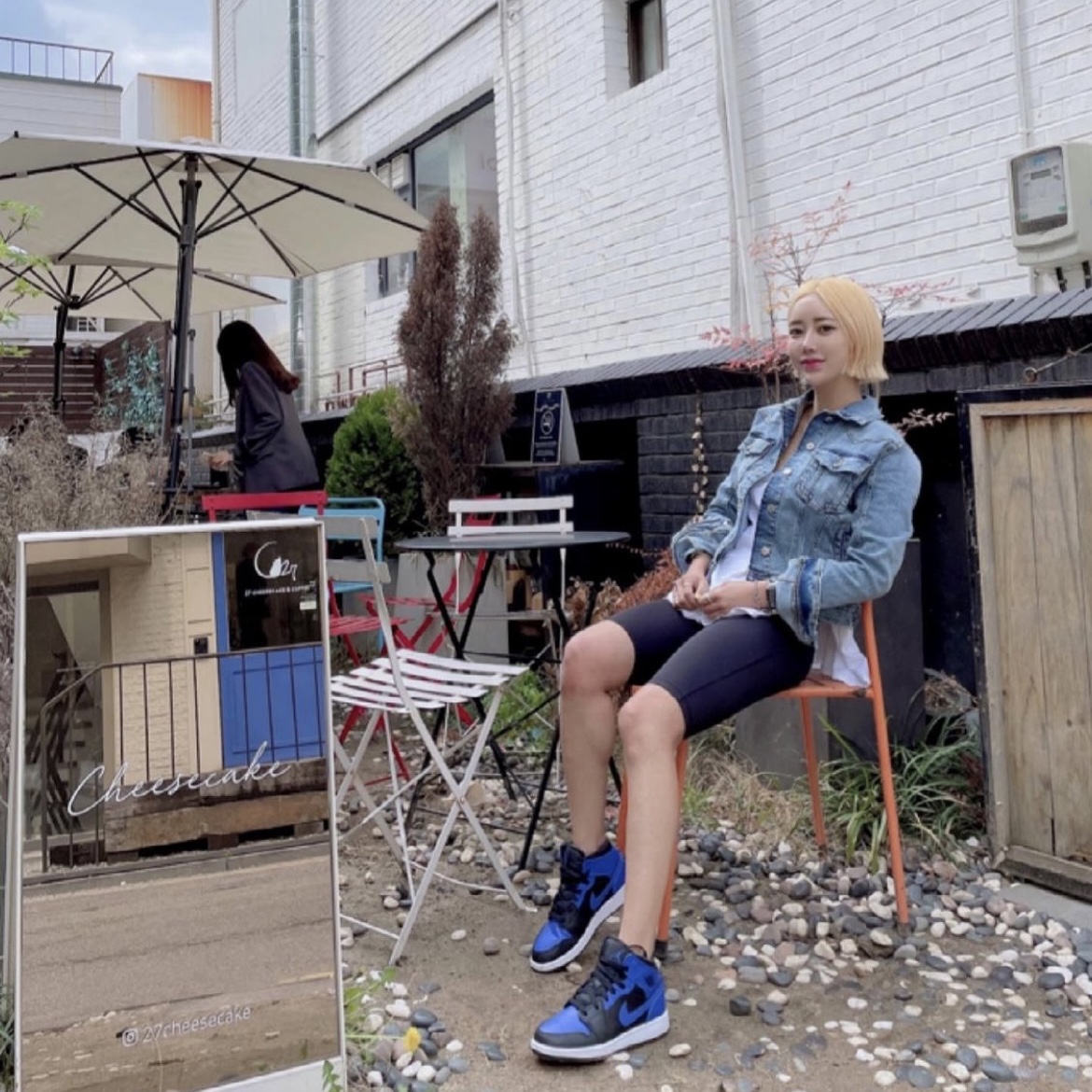 도드리 (@dearsaem) 님의 게시물 | KREAM