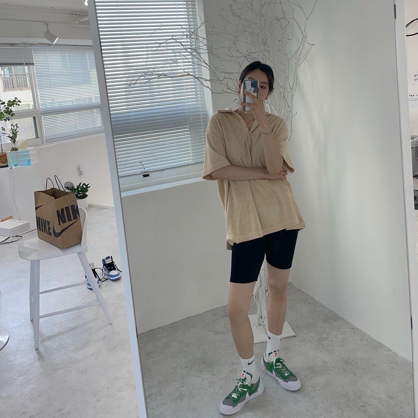 (@yyseul_) 님의 게시물 | KREAM